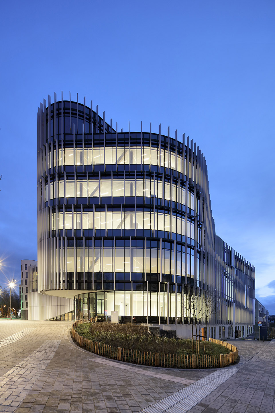 Etterbeek City Hall by BAEB + Jaspers & Eyers - 谷德设计网