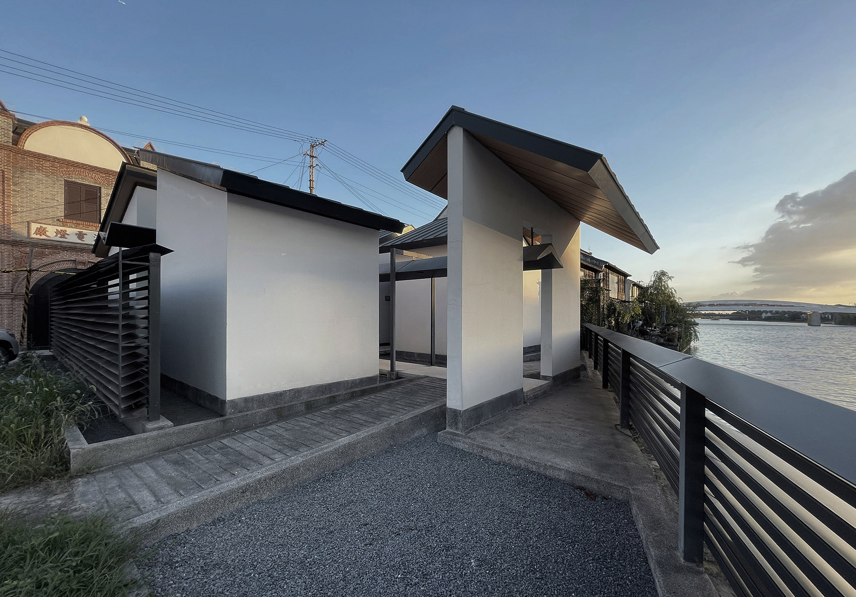 A restroom pavilion, China by Doarchi - 谷德设计网