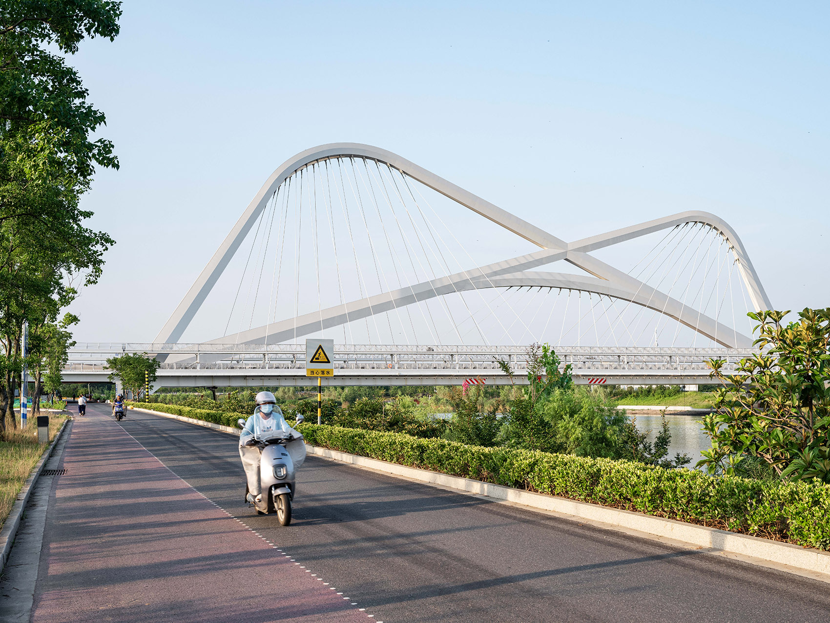 Nanjing Qinhuai Bay Bridge, China by AND Office + NAN Architects - 谷德设计网