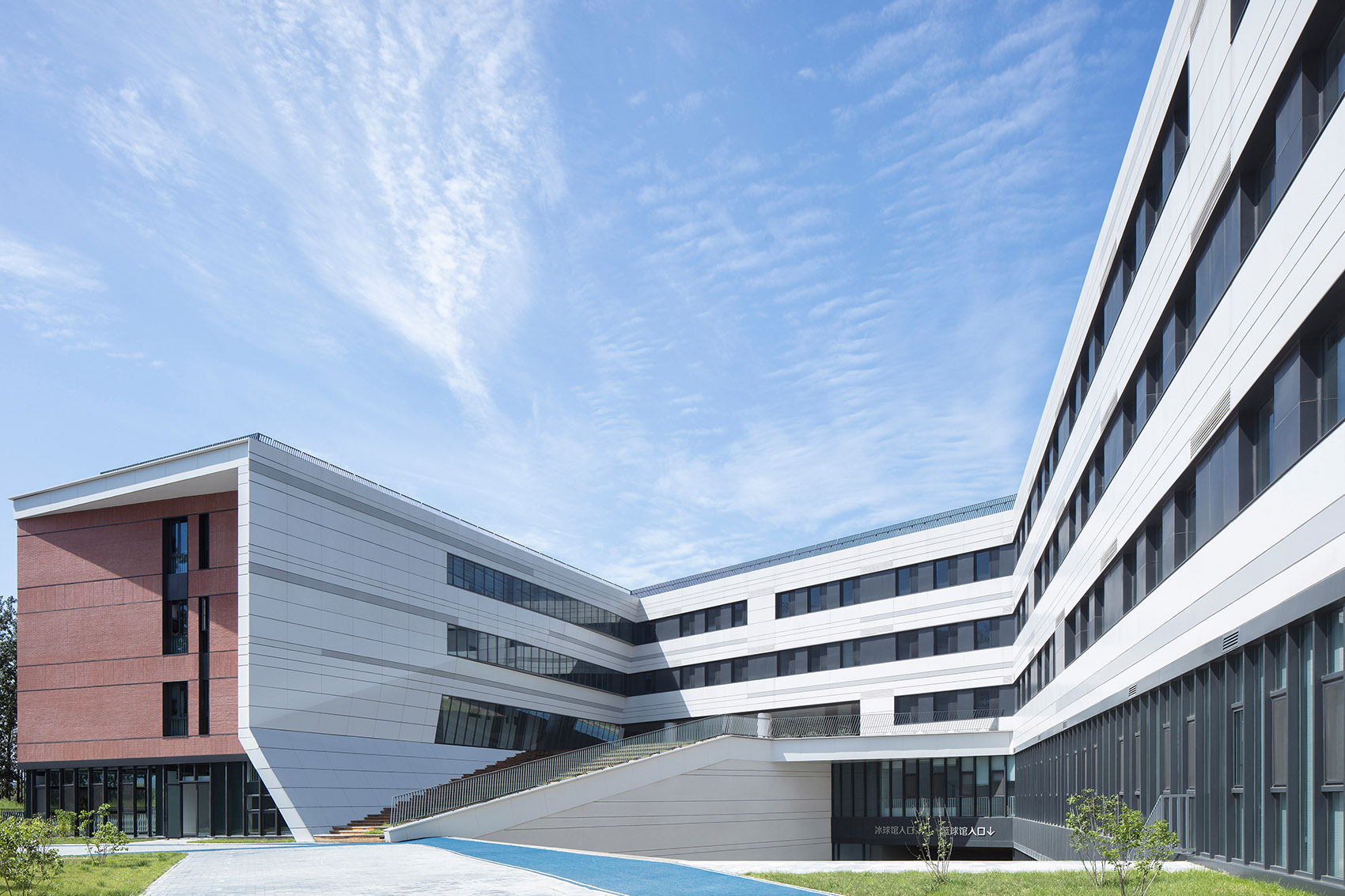 The design of the High School Affiliated to Renmin University of China ...