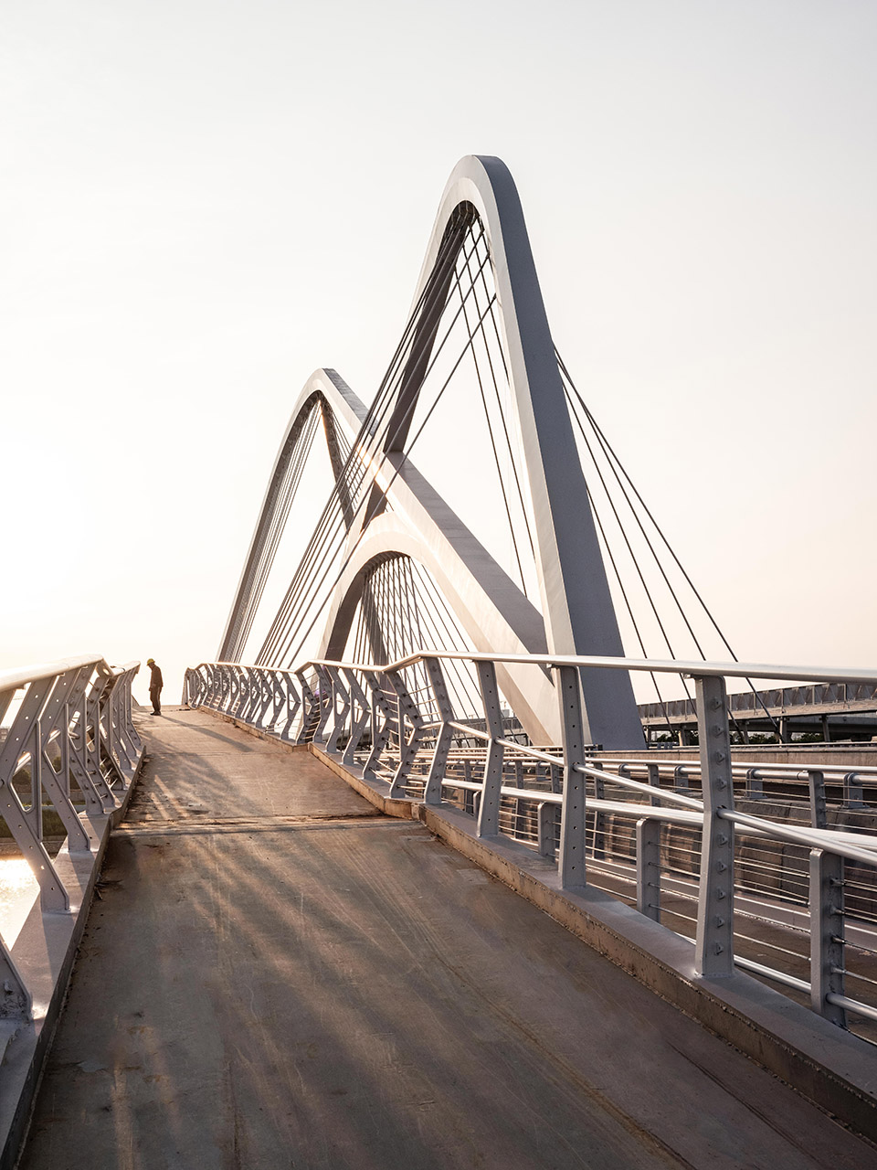 Nanjing Qinhuai Bay Bridge, China by AND Office + NAN Architects - 谷德设计网