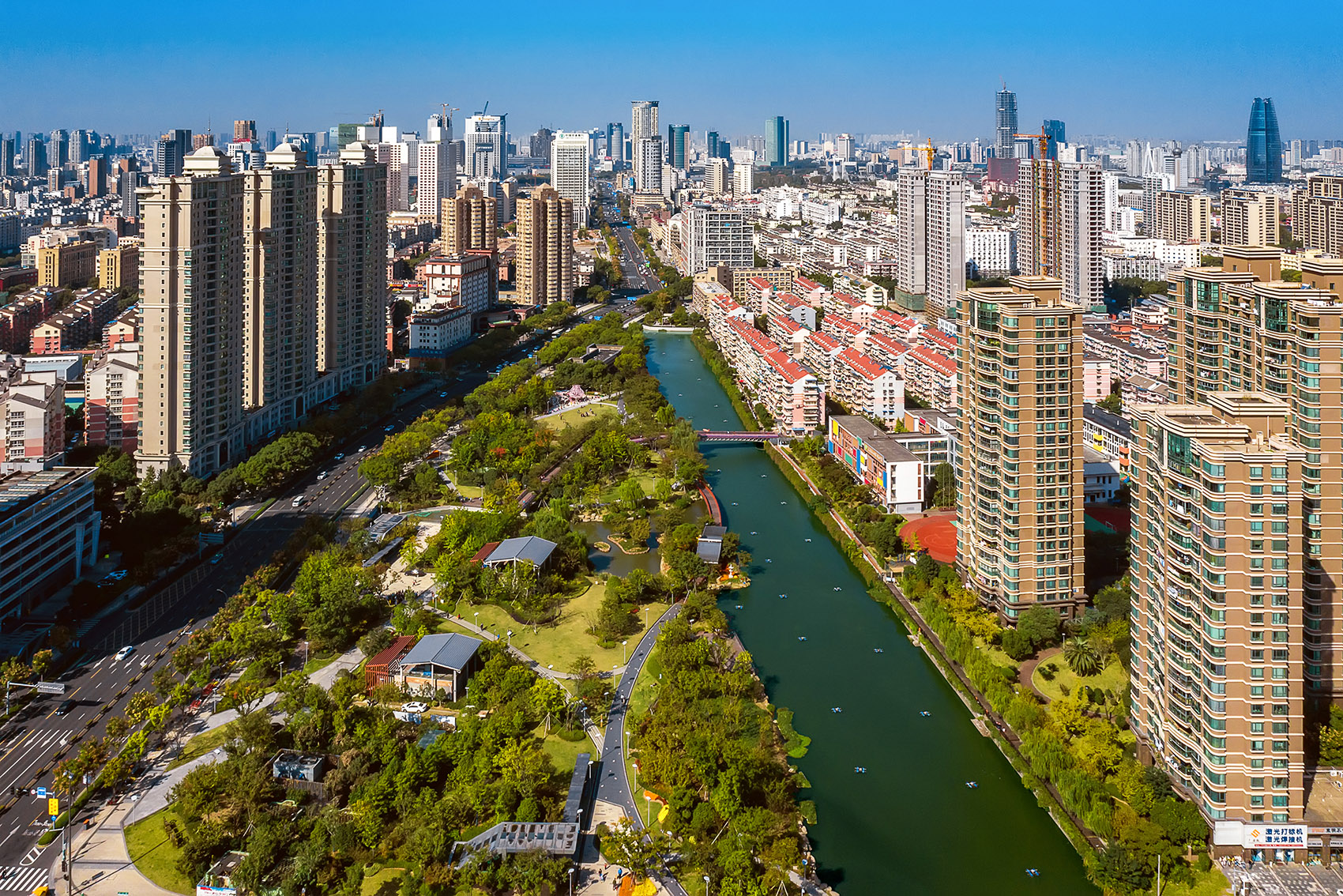 Department for Comprehensive Redevelopment – Zhongshan Road Ningbo, China by PFS Studio - 谷德设计网