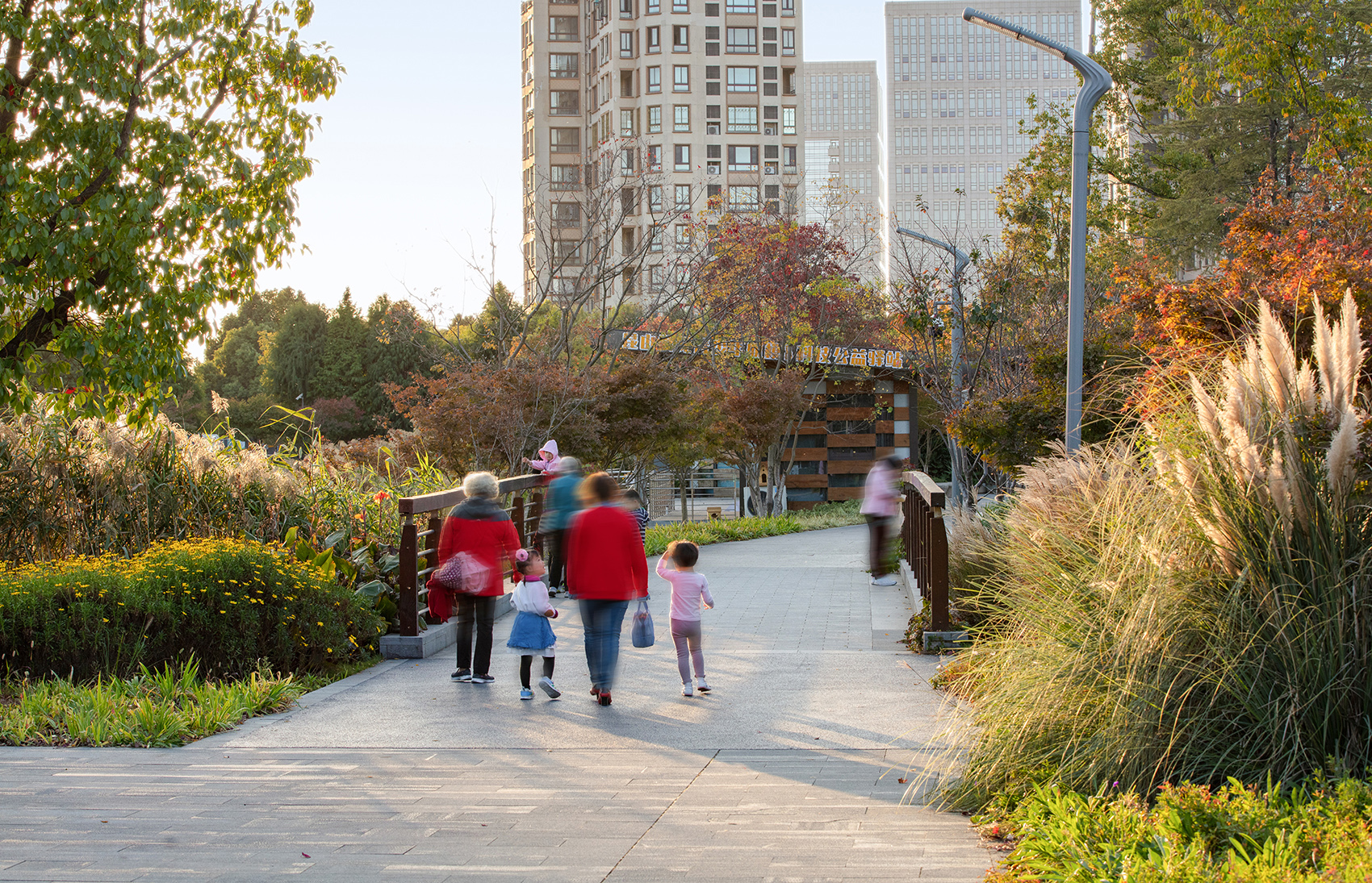 Forest Park West Entry: Breaking Barriers to Connect Neighborhood ...