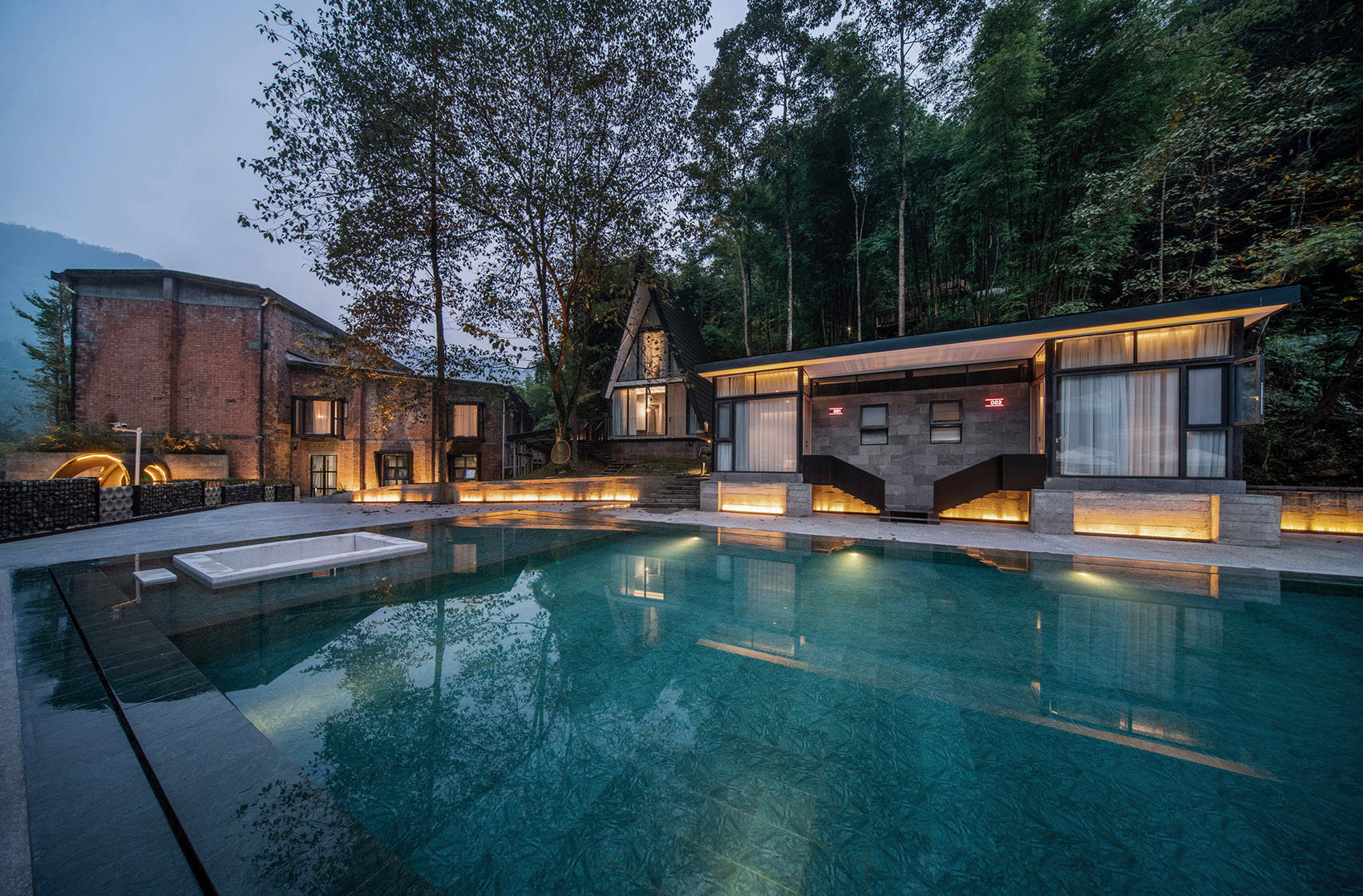 Chengdu 1979 Factory Renovated Boutique Hotel, China by OAD - 谷德设计网