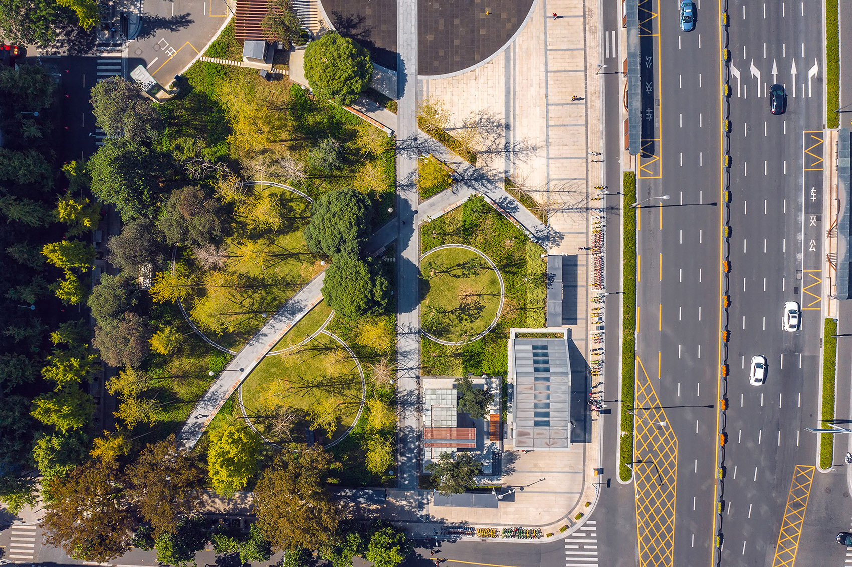 Department for Comprehensive Redevelopment – Zhongshan Road Ningbo, China by PFS Studio - 谷德设计网