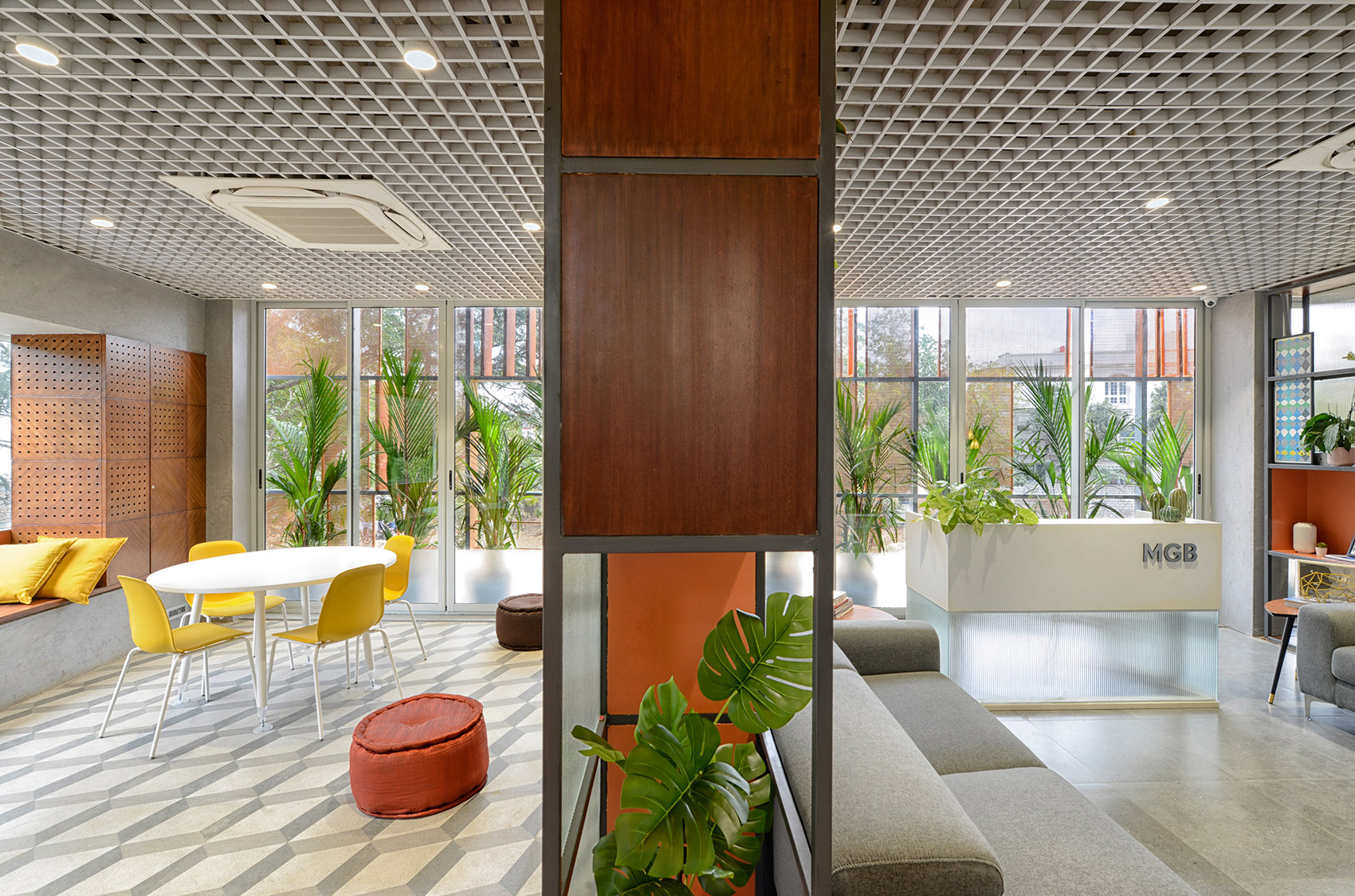 MGB Headquarters by Spacefiction Studio - 谷德设计网