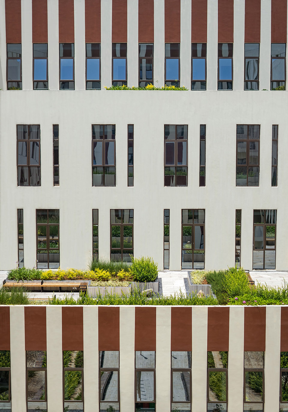 Panzhou Traditional Chinese Medicine Hospital Landscape Design, China ...