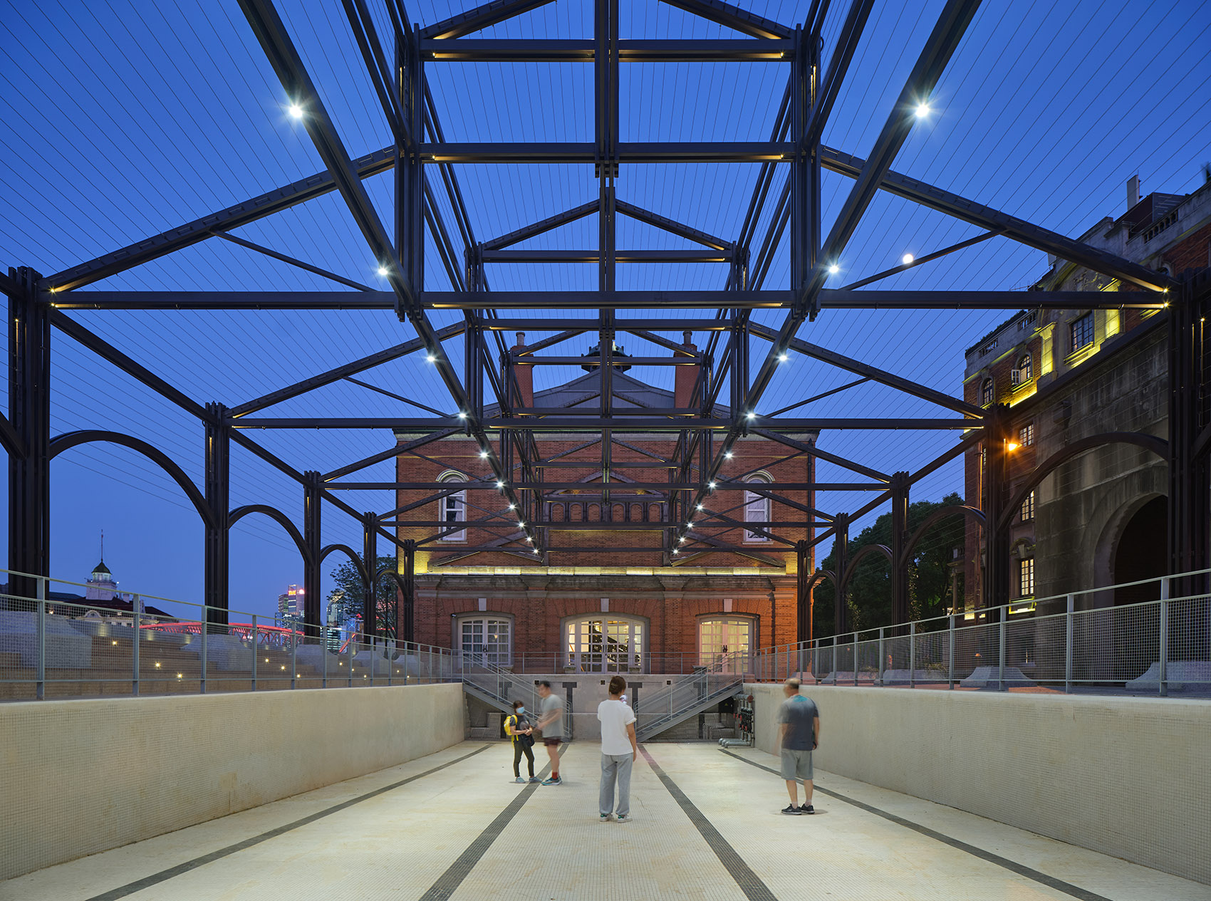 Renovation of Shanghai Rowing Club and surrounding public space, China ...