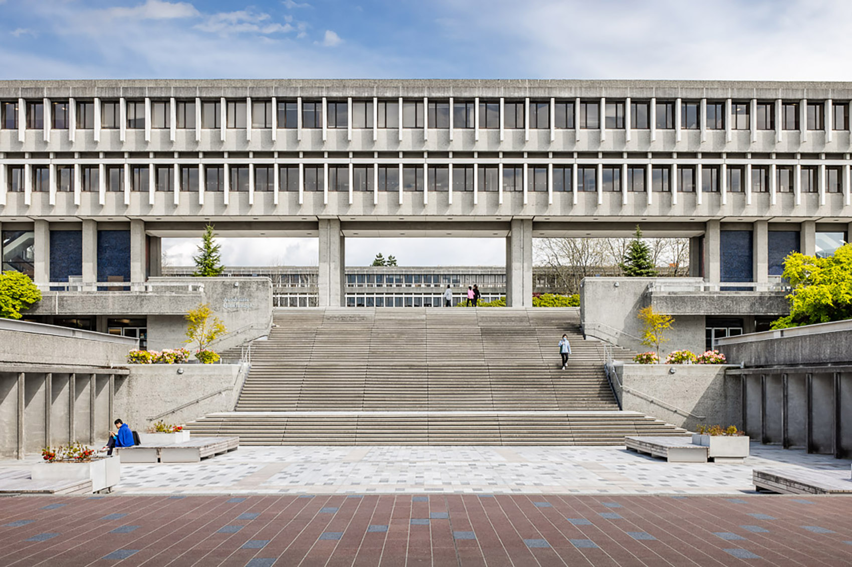 SFU Burnaby Plaza Renewal, Canada by PUBLIC - 谷德设计网