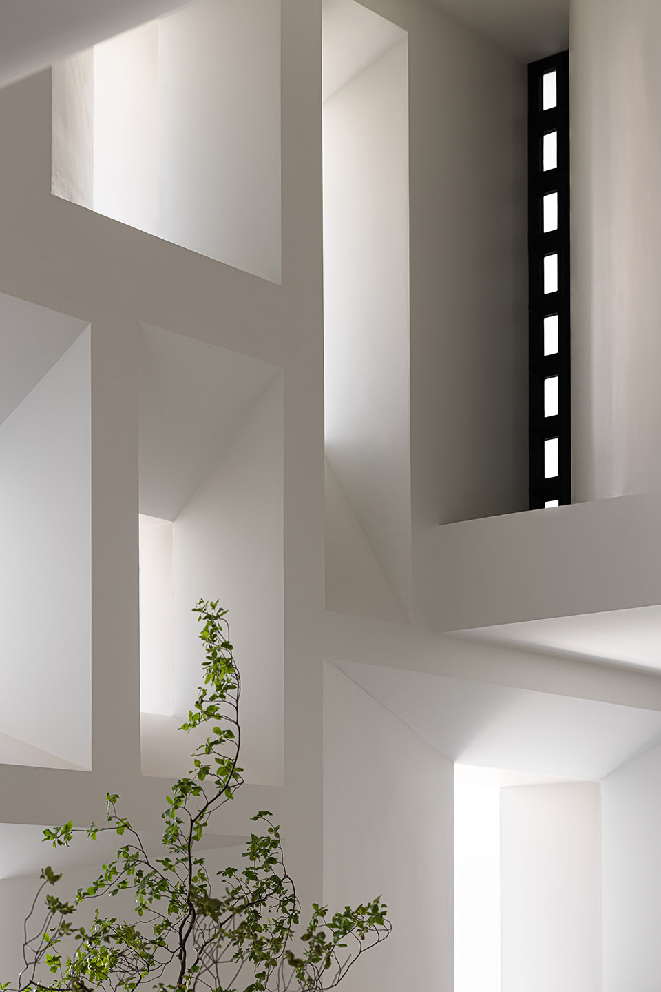 SHIYI Design Studio, Wenzhou, China by SHIYI SPACE DESIGN - 谷德设计网