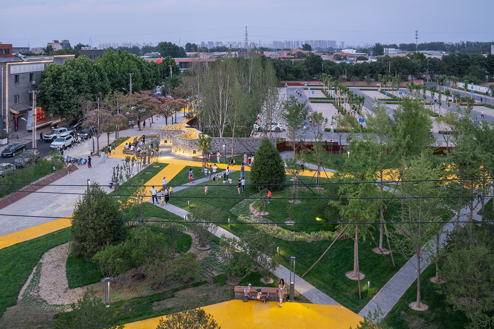 Songzhuang Micro Community Park, Beijing, China by Crossboundaries - 谷德设计网