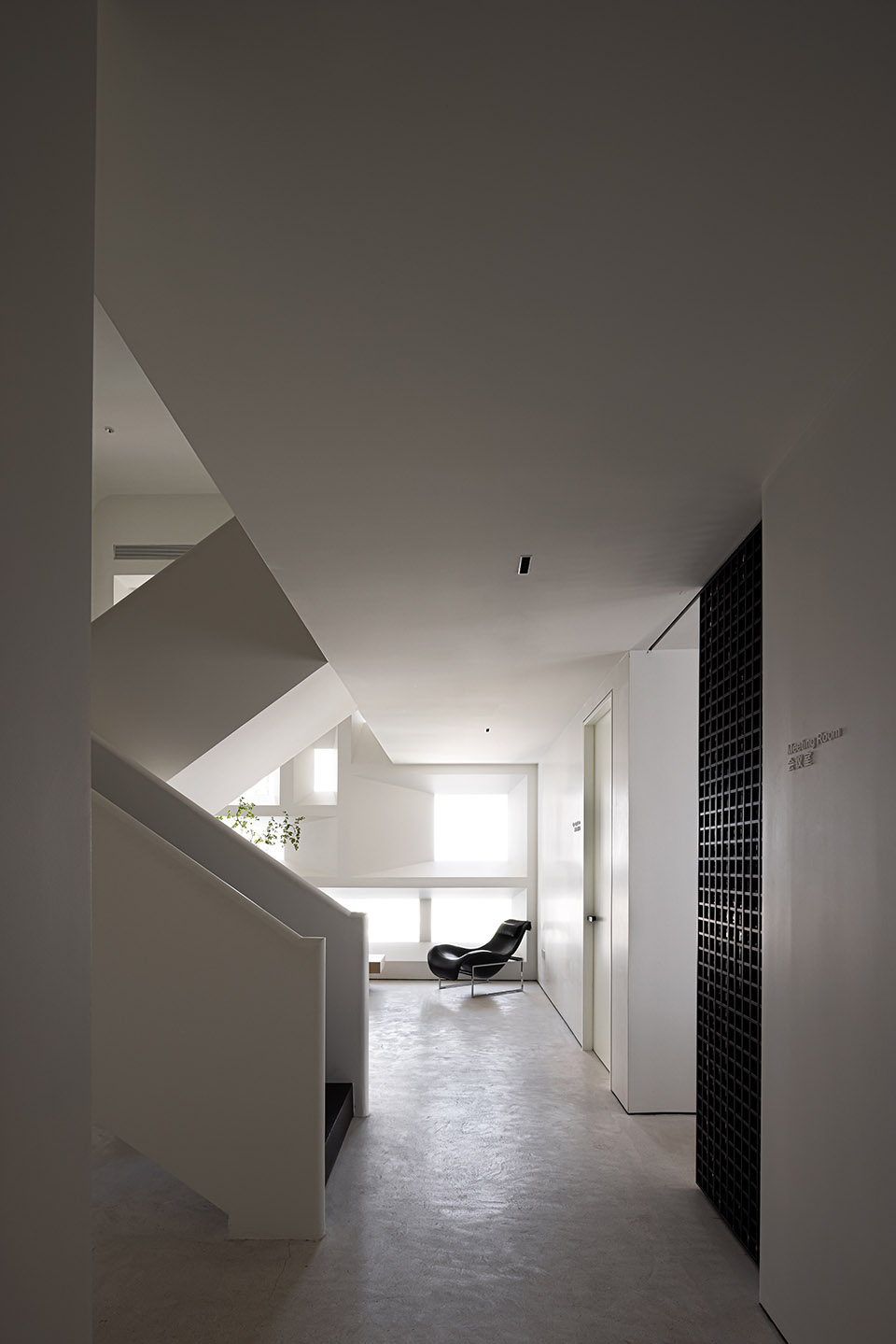 SHIYI Design Studio, Wenzhou, China by SHIYI SPACE DESIGN - 谷德设计网