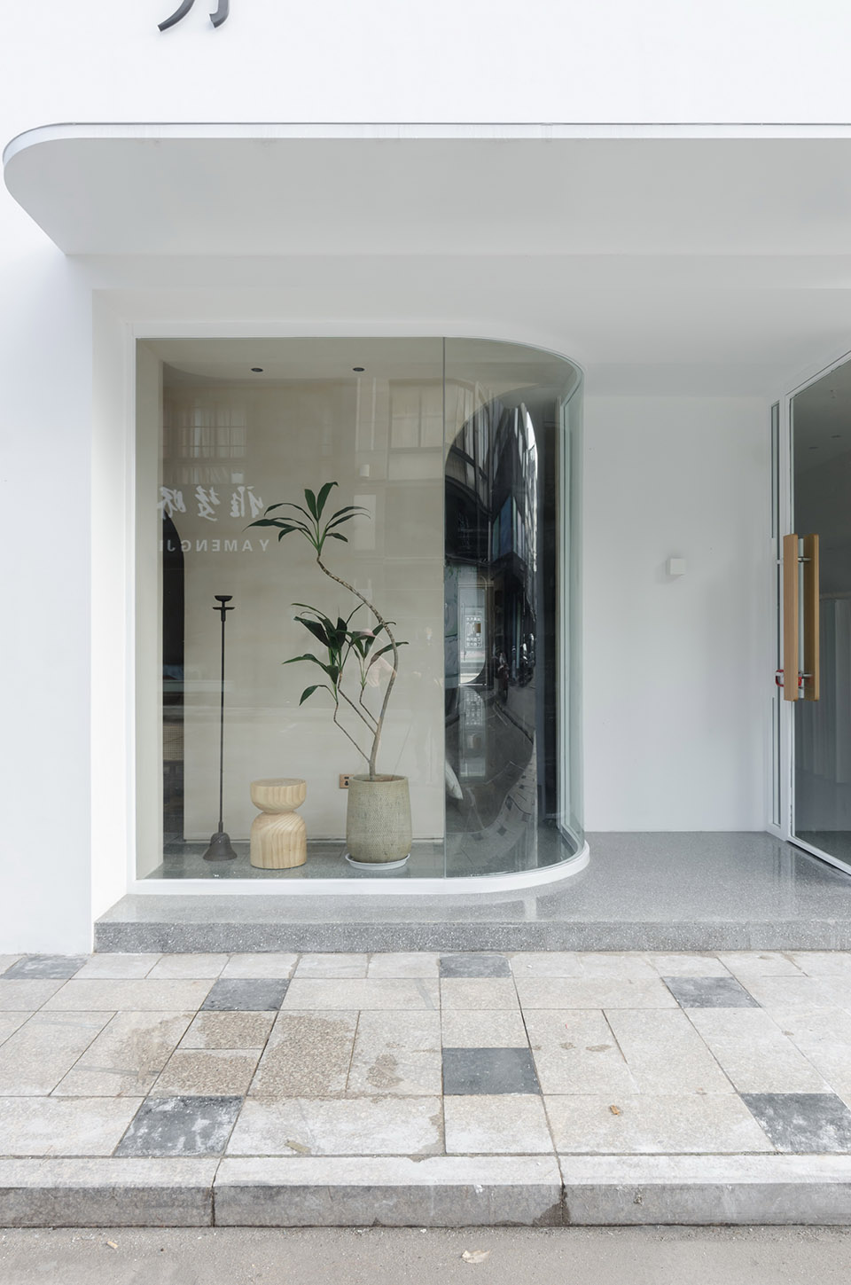 Yifang home textile store, China by KaiWu Studio - 谷德设计网