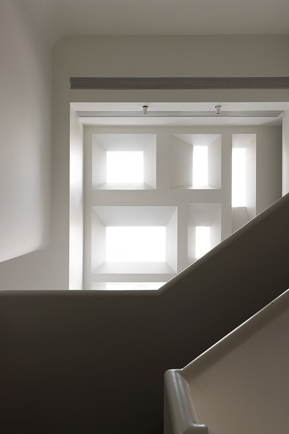 SHIYI Design Studio, Wenzhou, China by SHIYI SPACE DESIGN - 谷德设计网