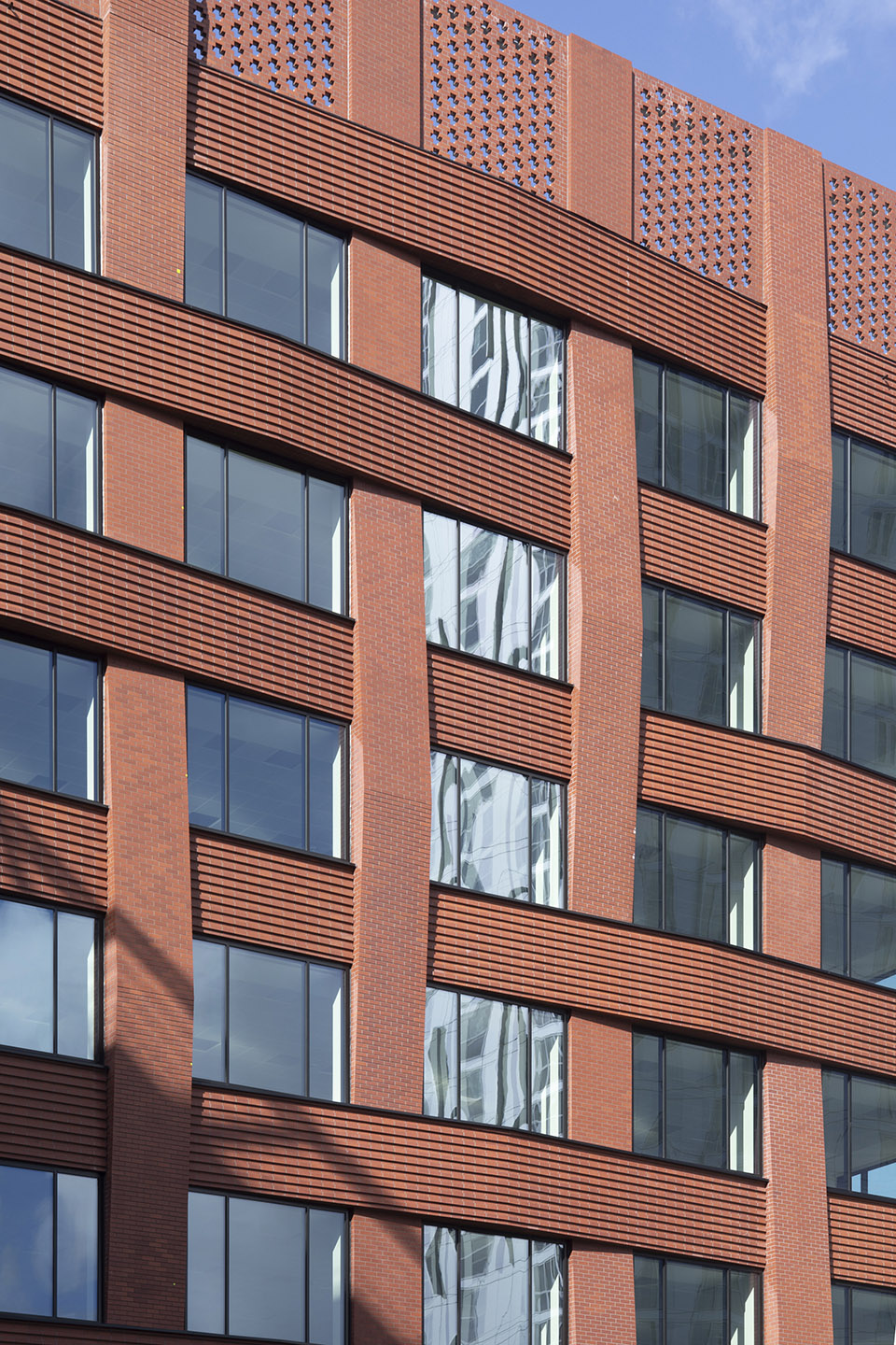 Three New Bailey – New commercial building for HMRC by Make Architects ...