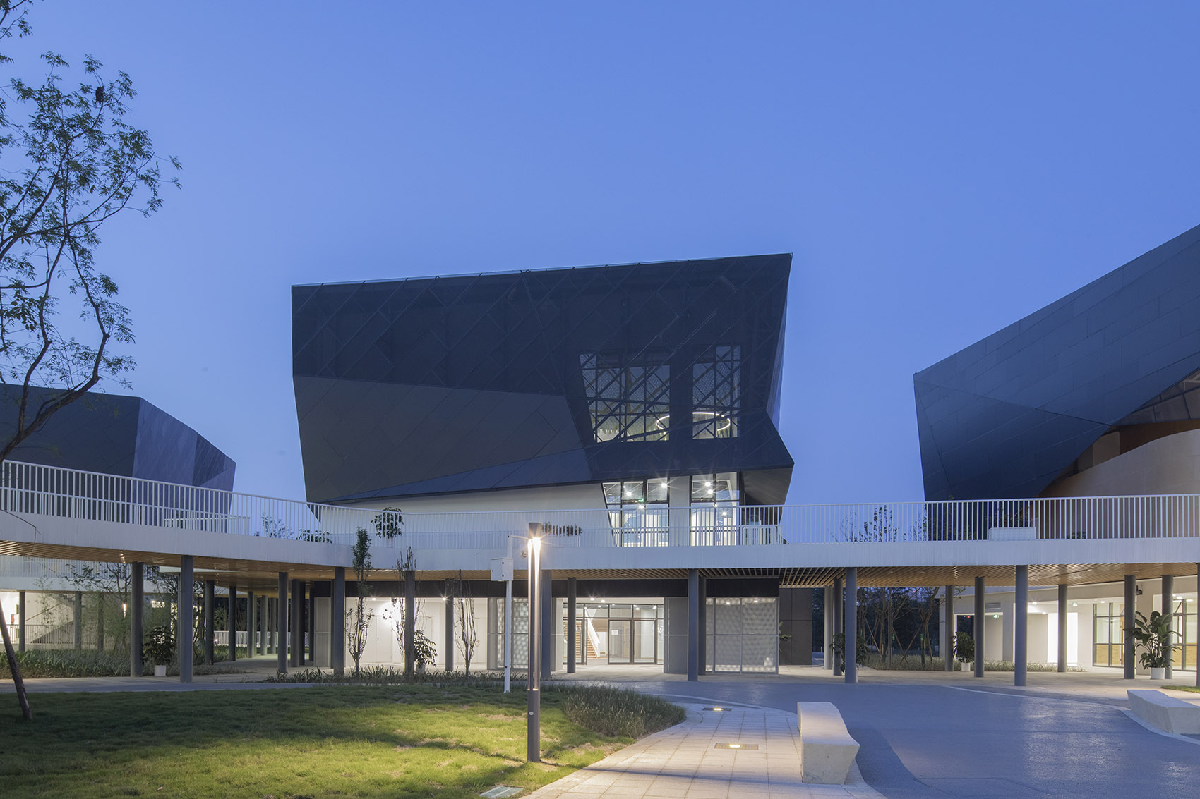 Chengdu Montpellier Primary School Extension Design, China by CSWADI ...