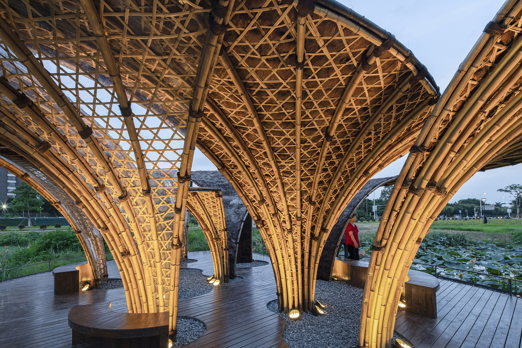 Flower Field Bamboo Pavilion, China by Atelier cnS - 谷德设计网