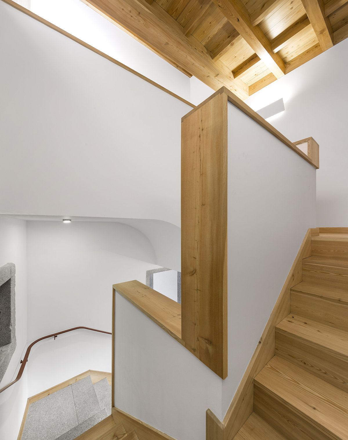 Refurbishment of Cabido Facilities by Carlos Castanheira & Clara Bastai ...