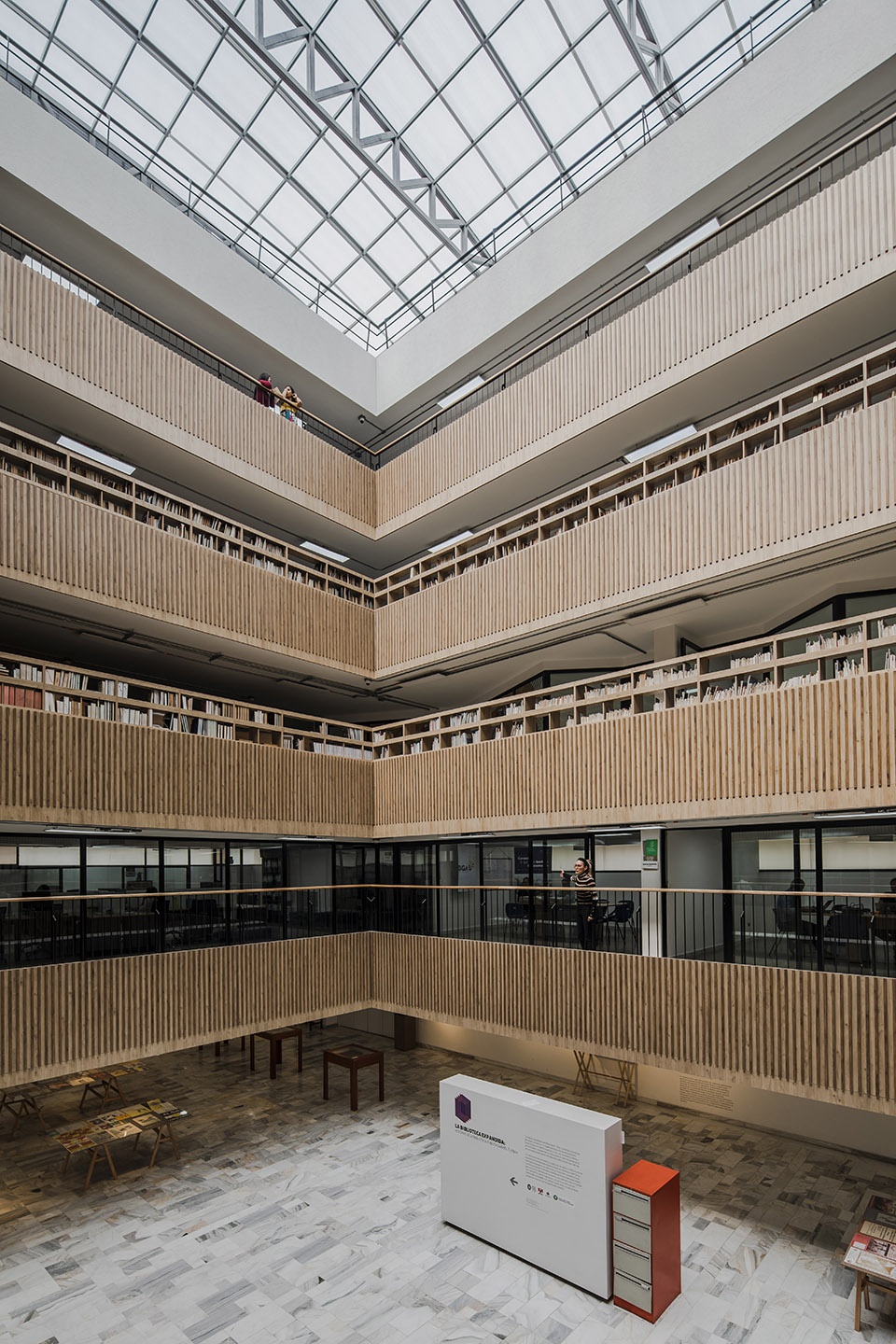 Gabriel Turbay Municipal Public Library Modernization by Contrapunto ...