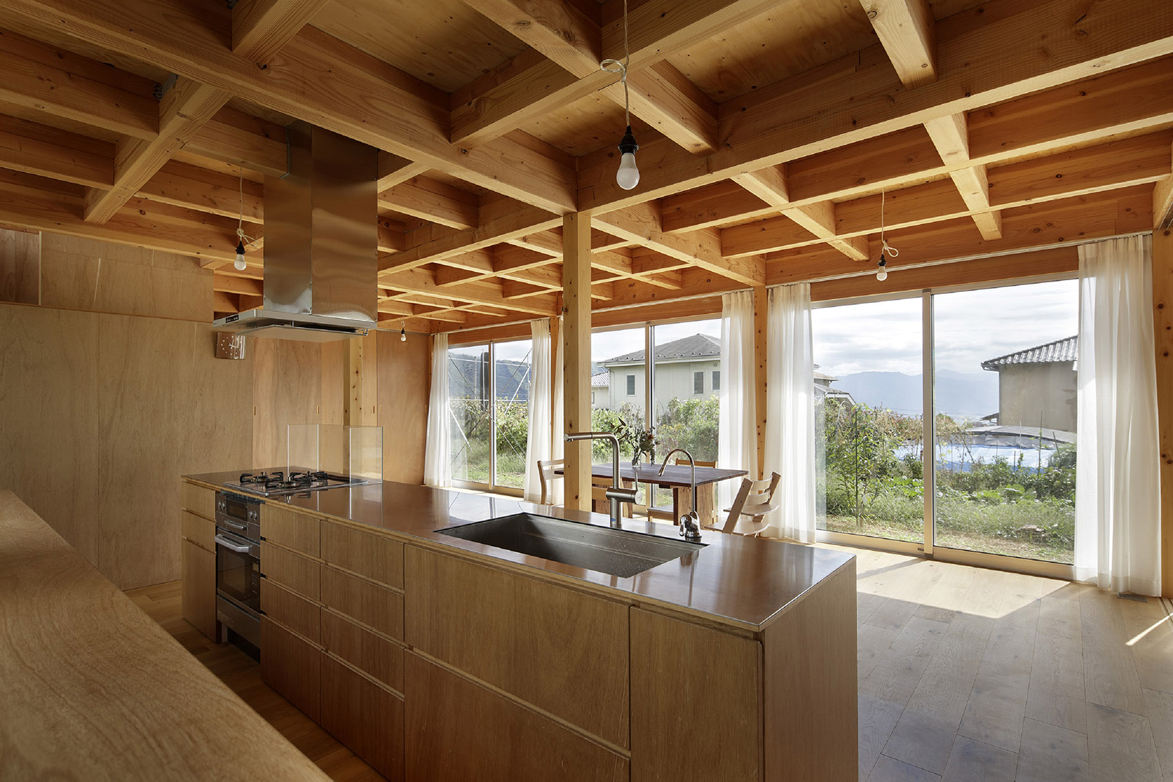 House O, Japan by SAKUMAESHIMA - 谷德设计网