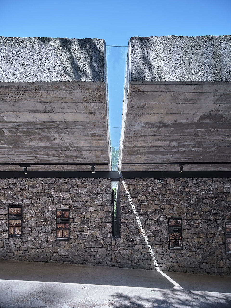 Zonguldak Caves Visitor Center by Yalin Architectural Design - 谷德设计网