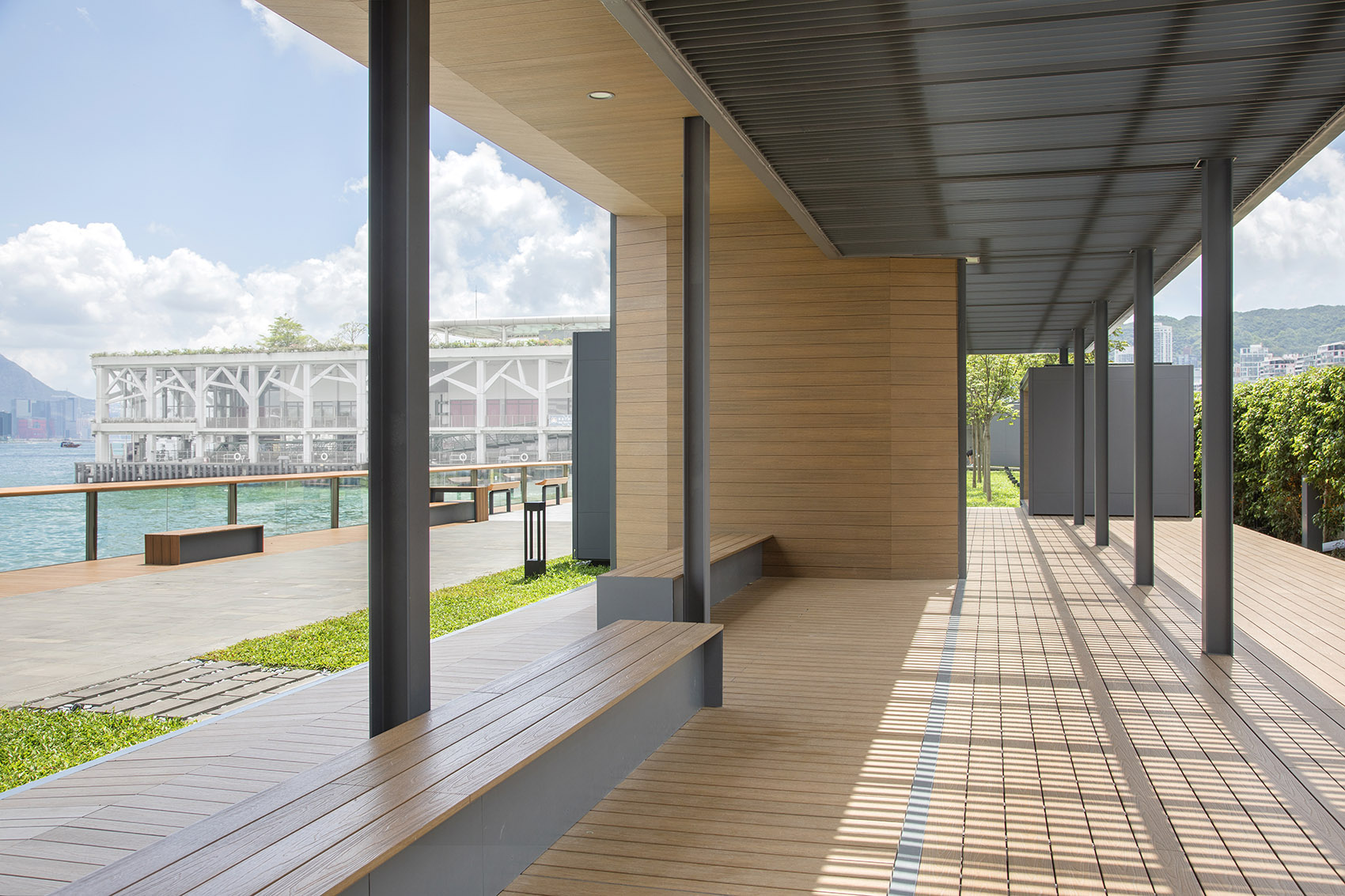 The Garden Embankment – Pierside Precinct – Advance Promenade near Wan ...