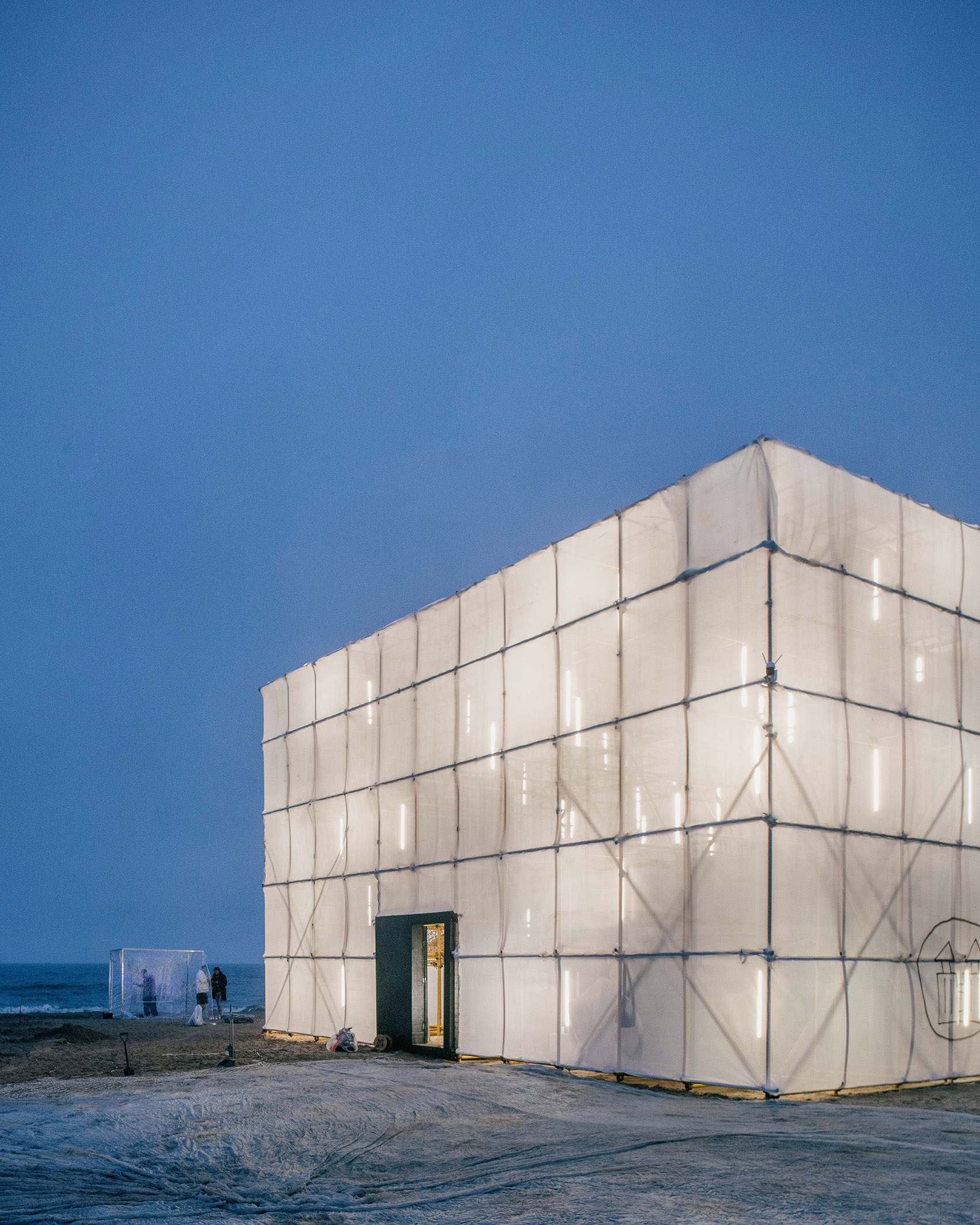 Aranya Theatre Festival “Migratory Birds 300” Temporary Art Museum on ...