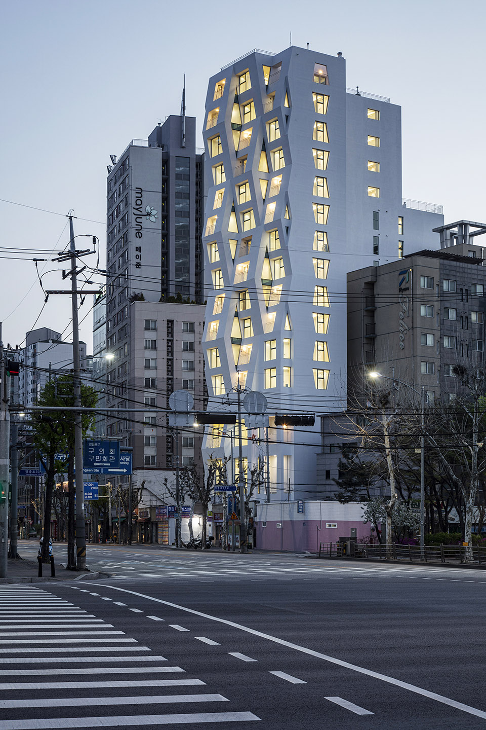 Ratio Building Tri_Poly by Maaps Architects Cooperation - 谷德设计网