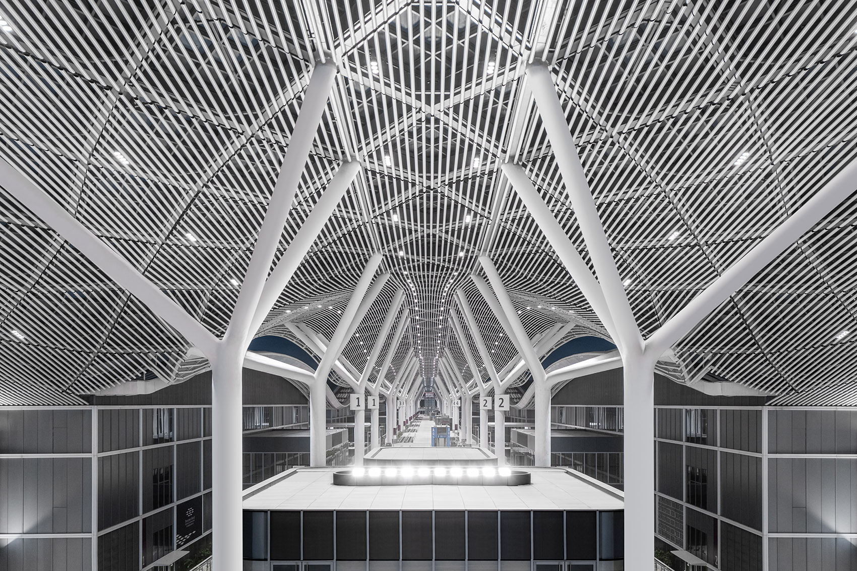 Shenzhen World, China by VP - 谷德设计网
