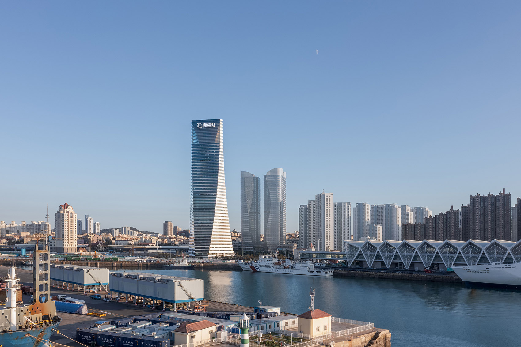 Shandong Port Tower, Qingdao by gmp - 谷德设计网