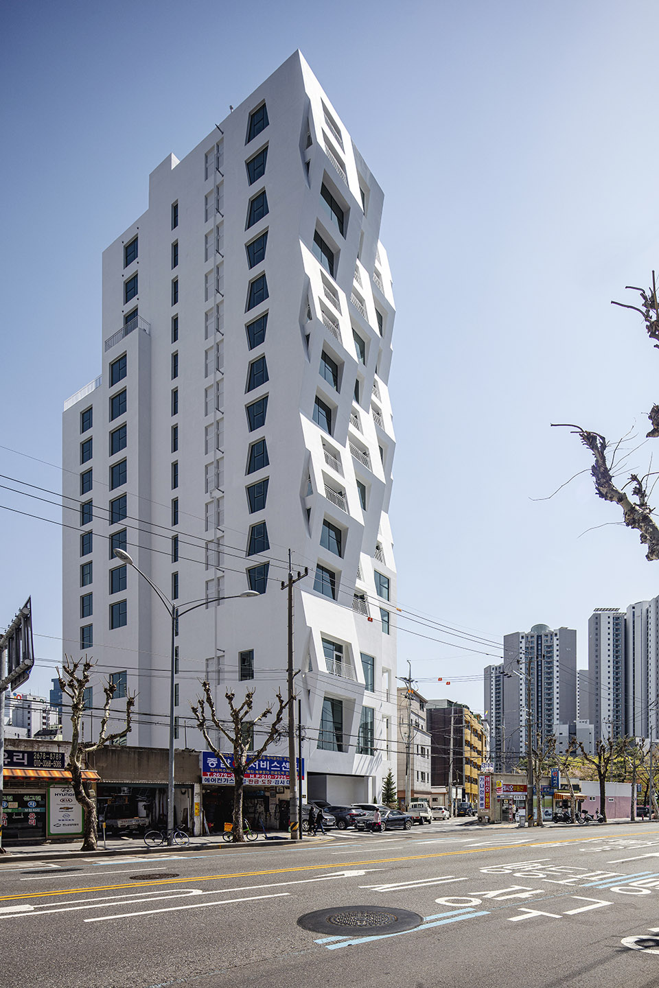 Ratio Building Tri_Poly by Maaps Architects Cooperation - 谷德设计网