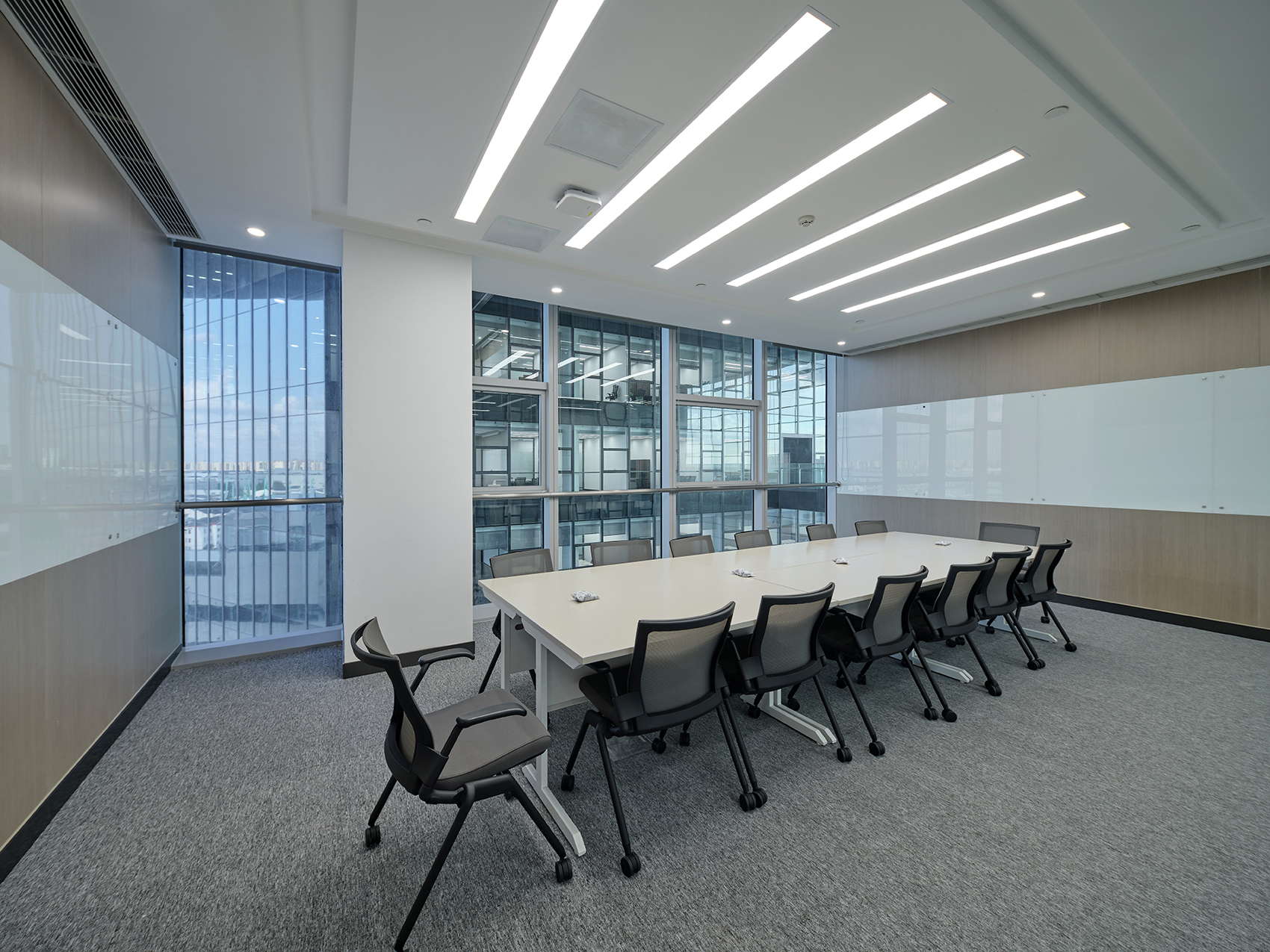 Shanghai SVW Technical Center, China by HPP Architects - 谷德设计网