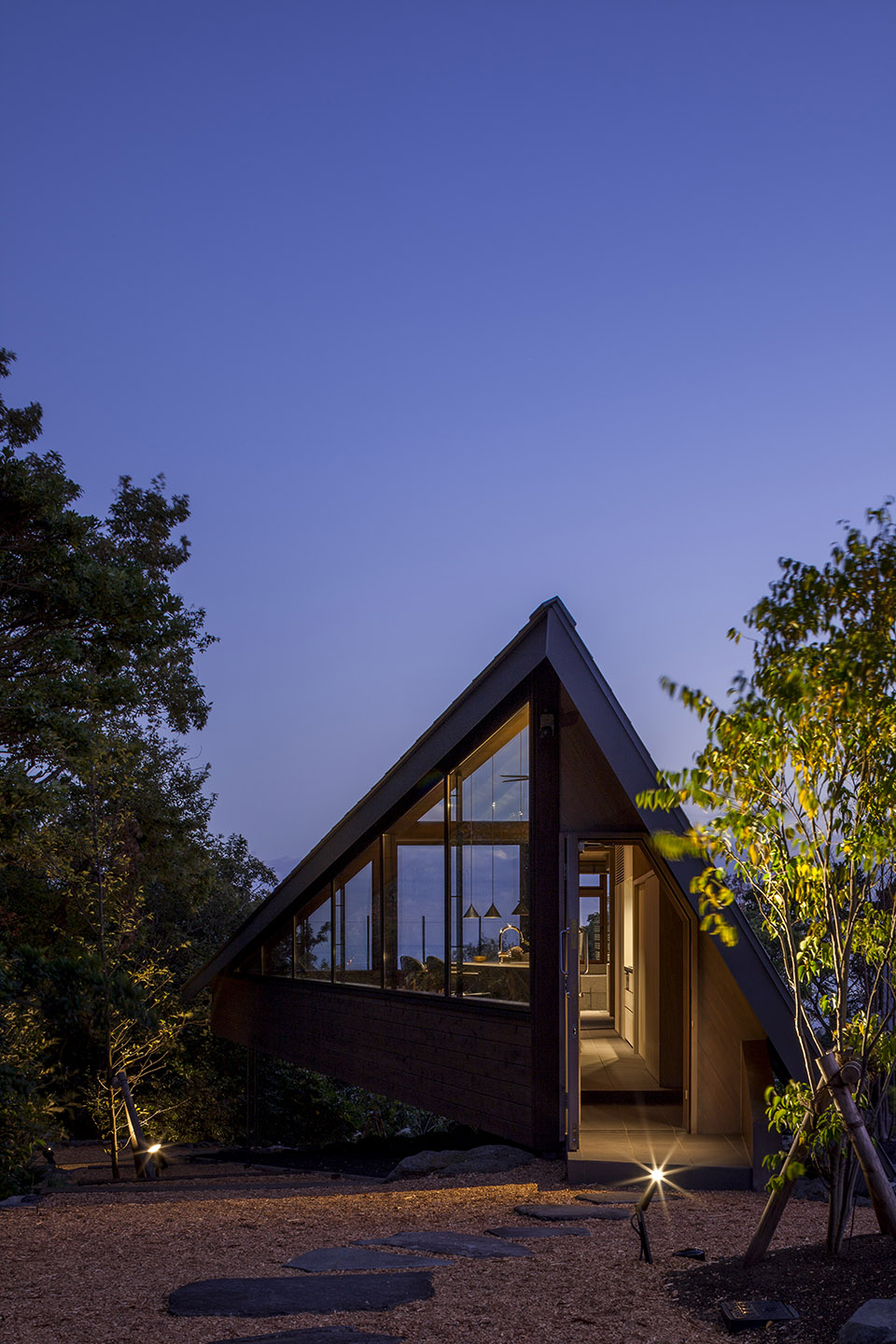 SETOYAMA by MORIYA AND PARTNERS - 谷德设计网