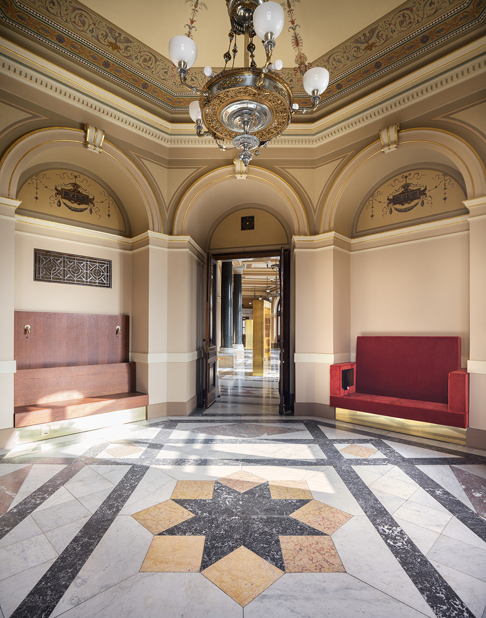 Rudolfinum Entrance Interiors by Lenka Míková architekti - 谷德设计网