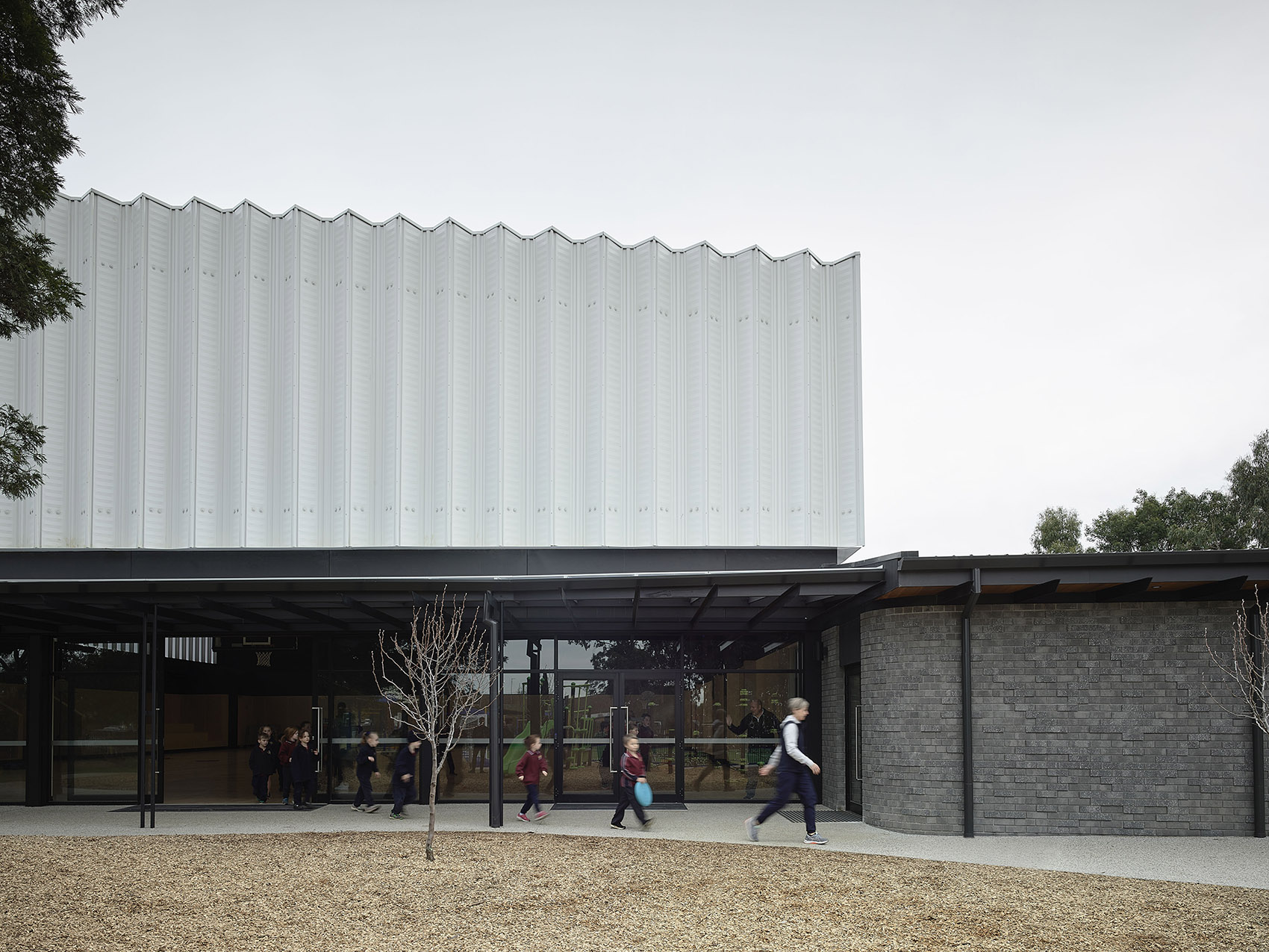 Delacombe Stadium by Kosloff Architecture - 谷德设计网