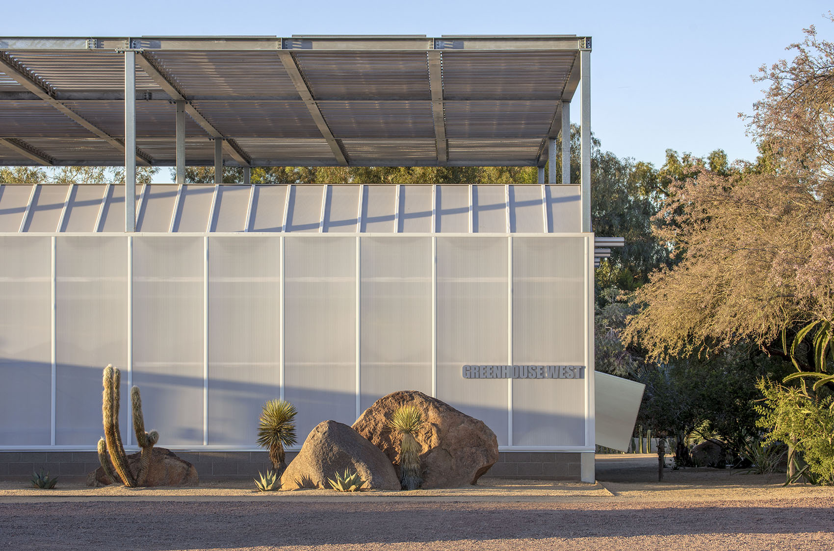 Desert Botanical Garden – Phase I by / 180 Degrees Design + Build ...