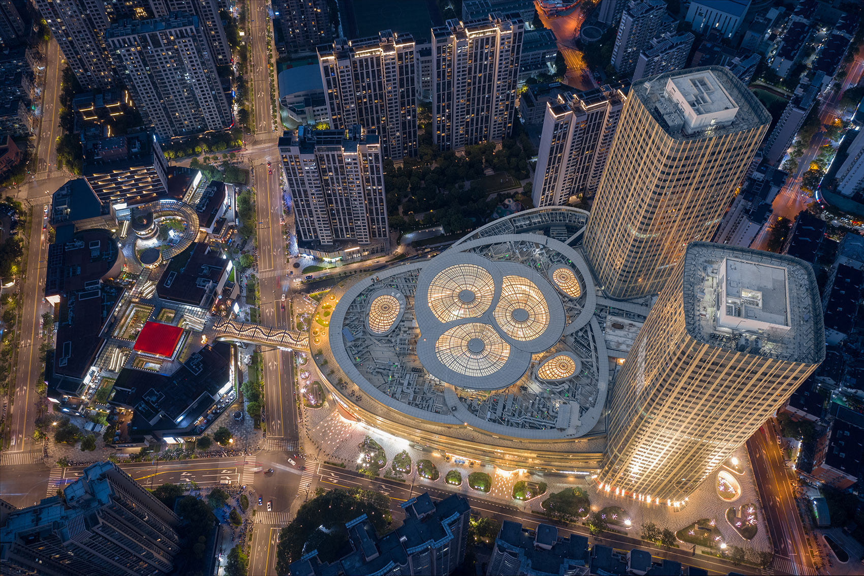Hall of the Sun, Shanghai, China by ARQUITECTONICA - 谷德设计网
