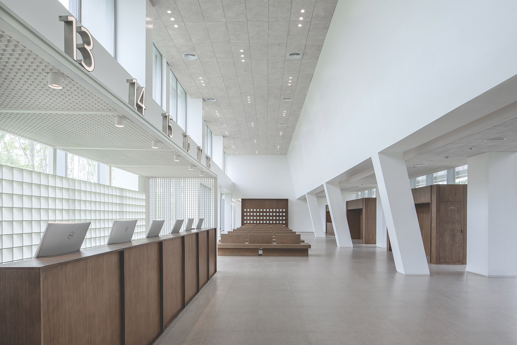 Aranya Homes Reception Center, Qinhuangdao, China by Y SPACE - 谷德设计网