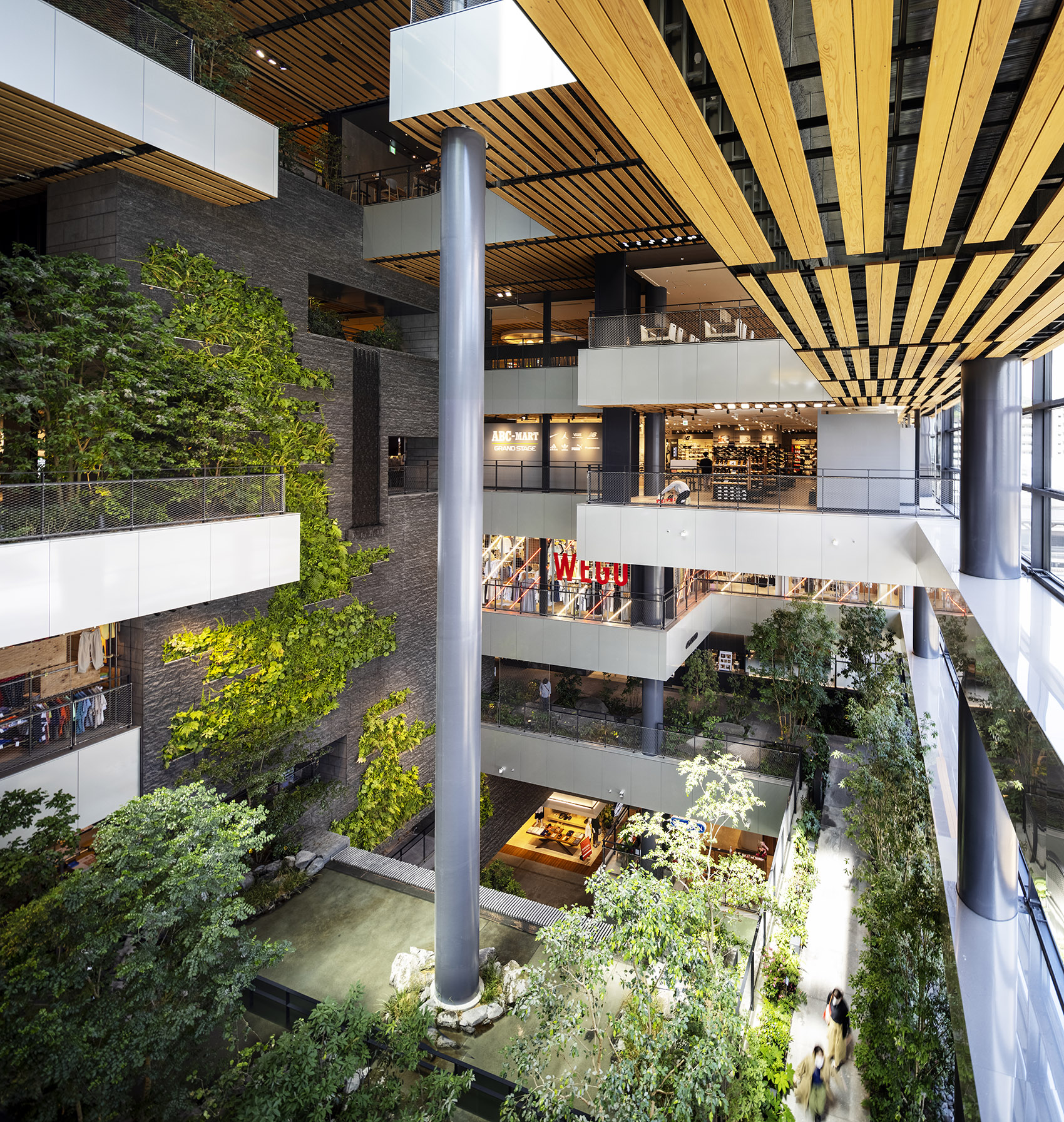 Kumamoto Station Building by Nikken Sekkei - 谷德设计网