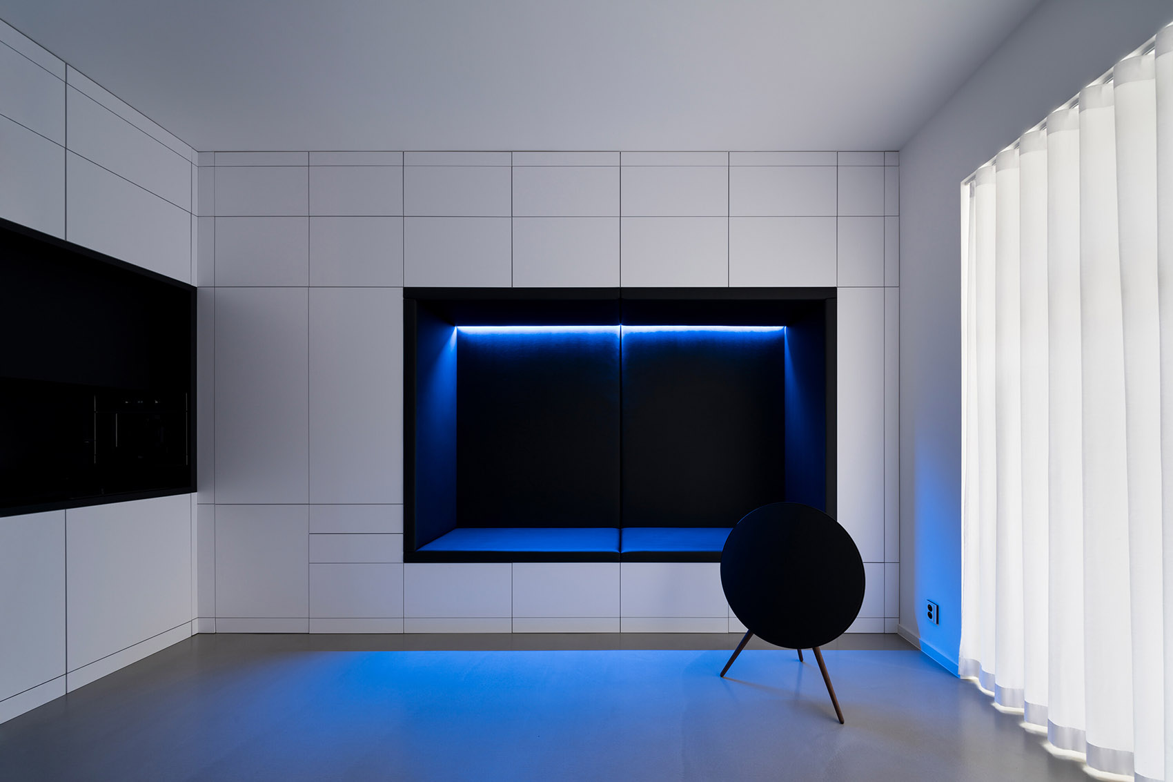 Three in One by NEUHÄUSL HUNAL - 谷德设计网