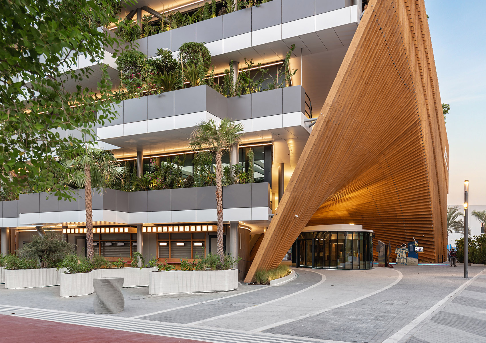 THE GREEN ARCH – Belgian Pavilion at Expo 2020 Dubai by Vincent ...