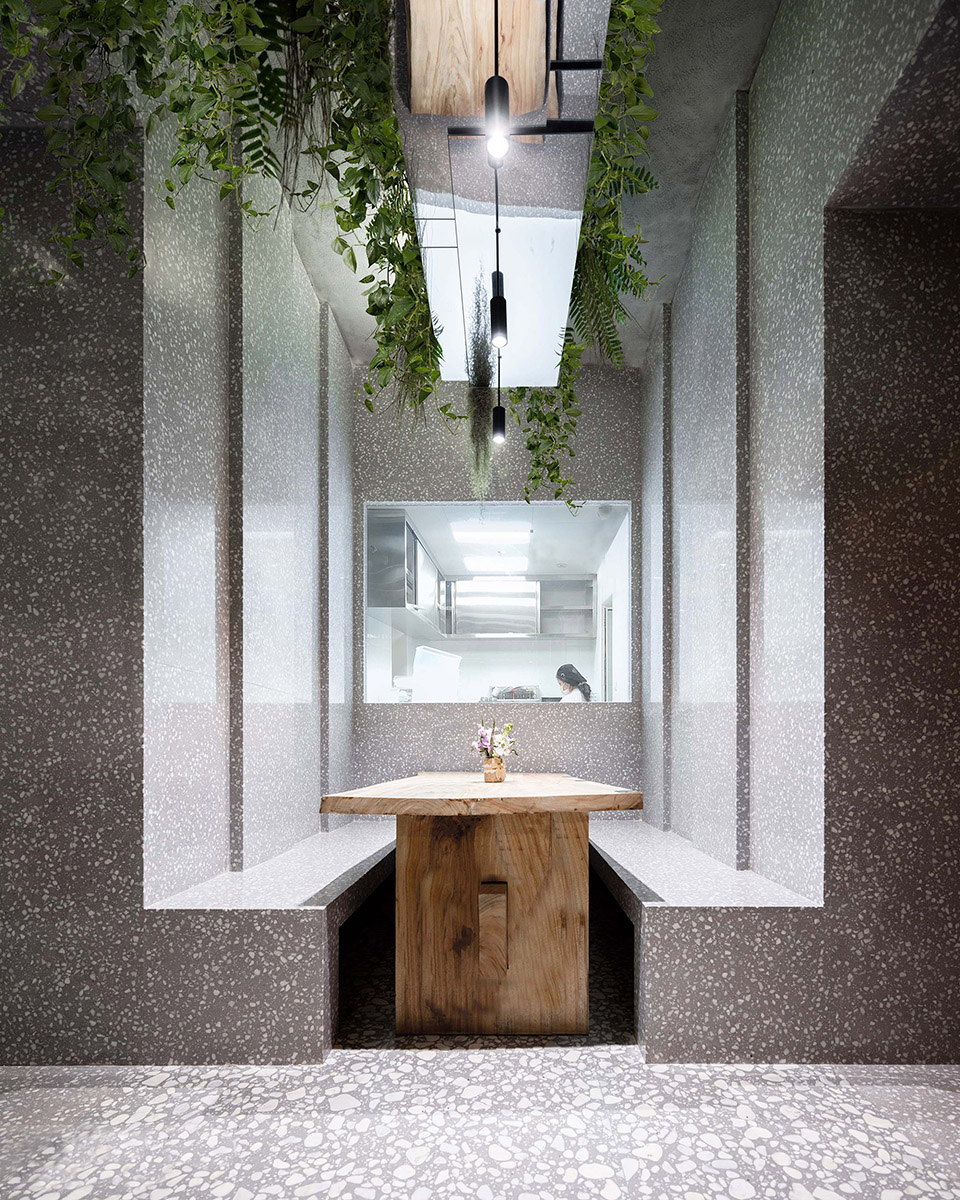 Layered Biophilic Restaurant, China by MAP - 谷德设计网