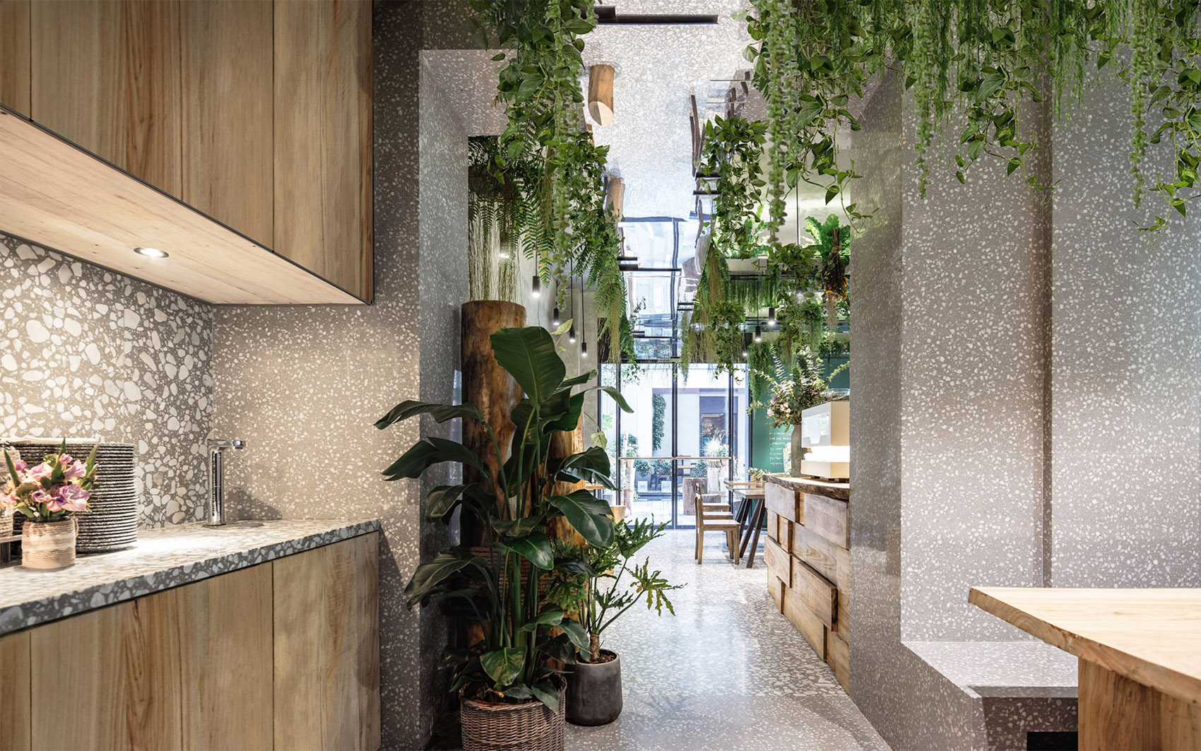 Layered Biophilic Restaurant, China by MAP - 谷德设计网