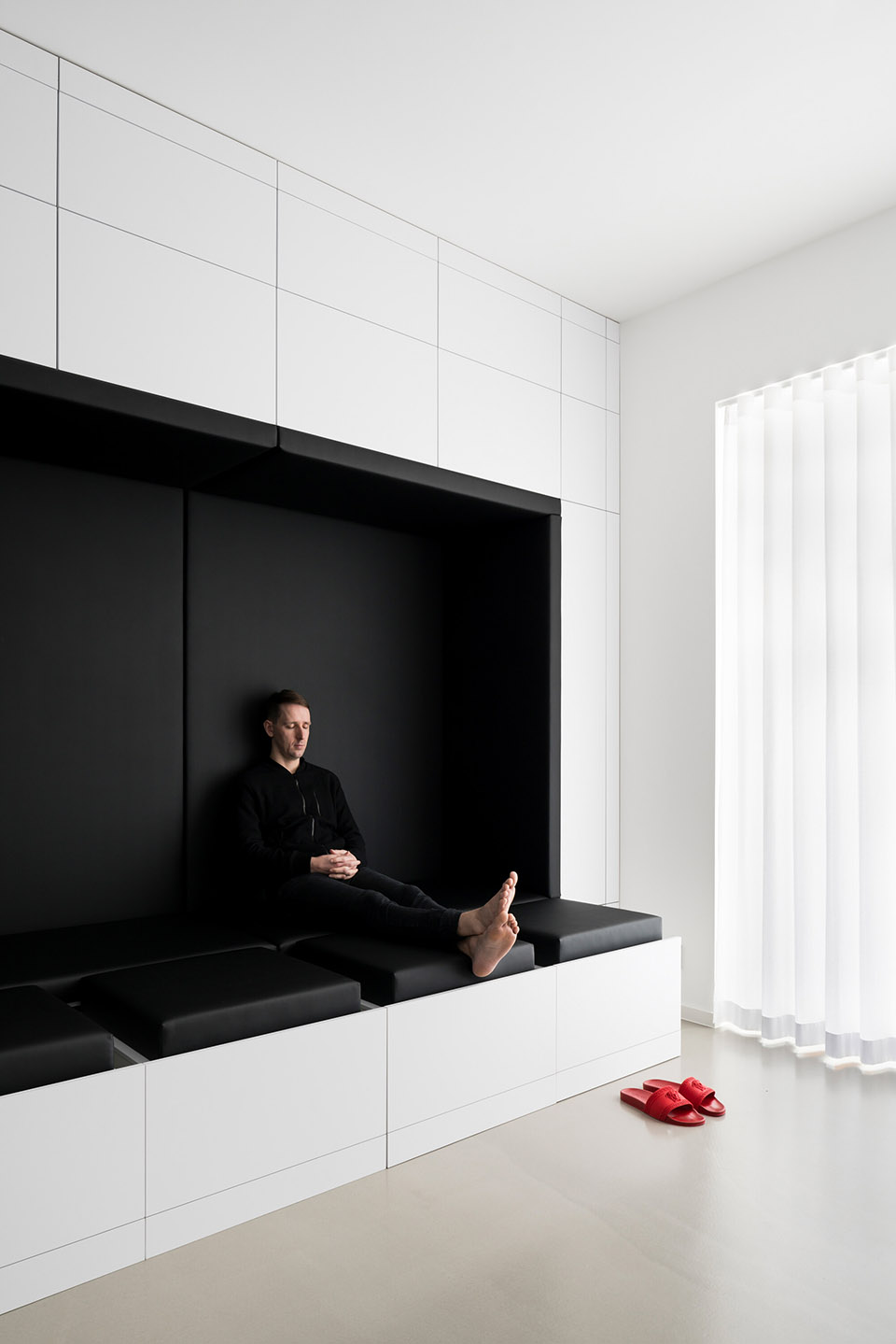 Three in One by NEUHÄUSL HUNAL - 谷德设计网