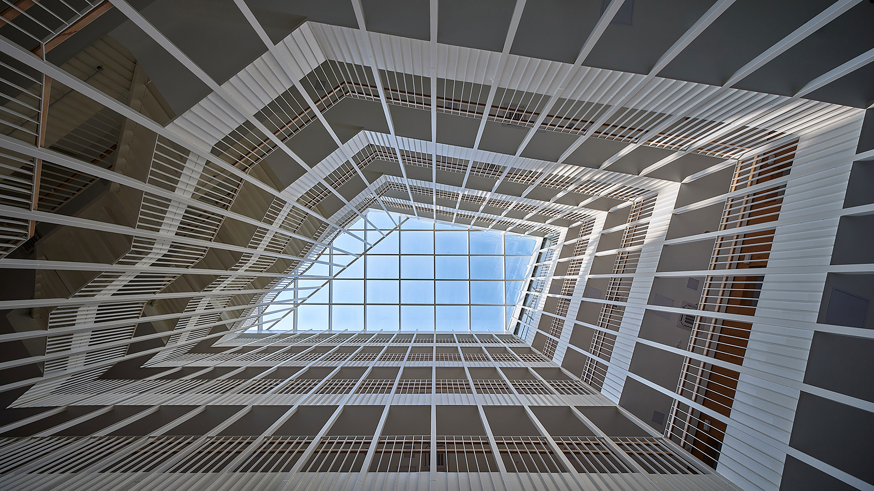 Veterans House by Yalin Architectural Design - 谷德设计网