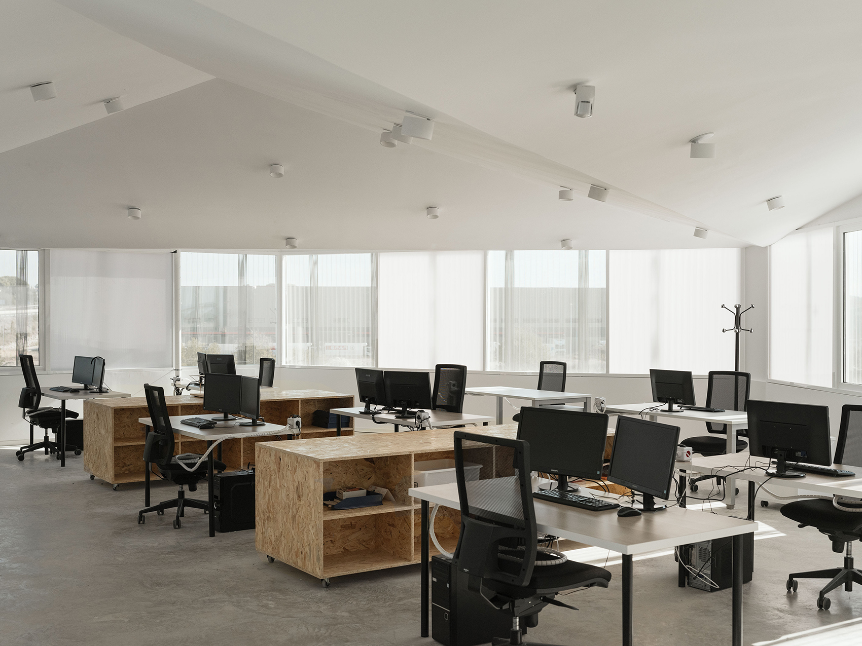 GOMotor Store by NORA studio - 谷德设计网