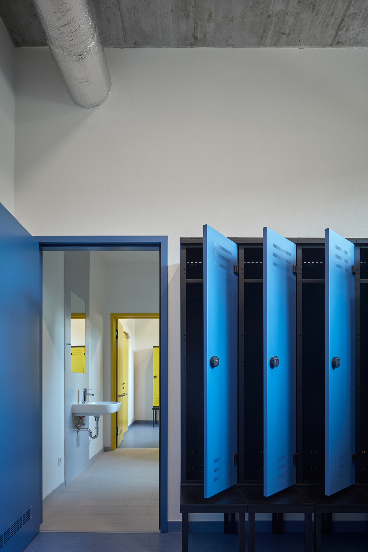 捷克•Borky体育馆：运动空间独特的诠释方式-灵感家