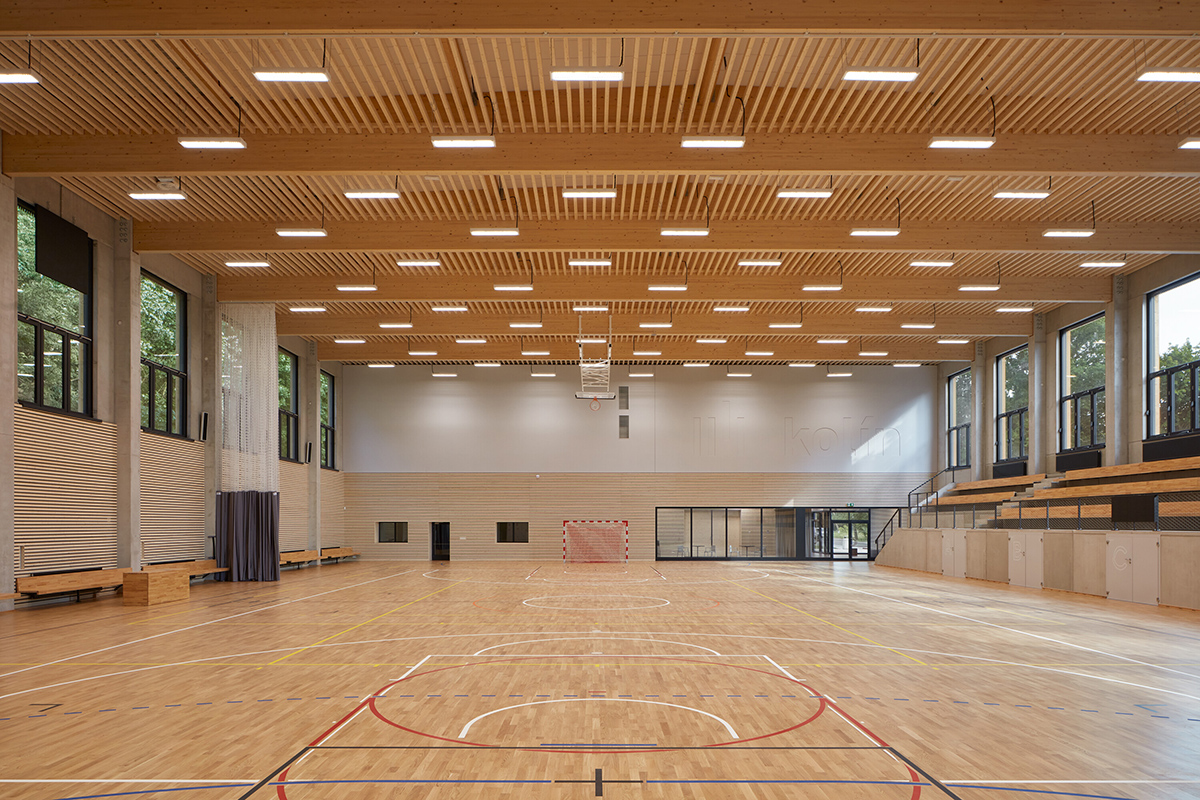 Sports Hall in Borky by ov-a - 谷德设计网