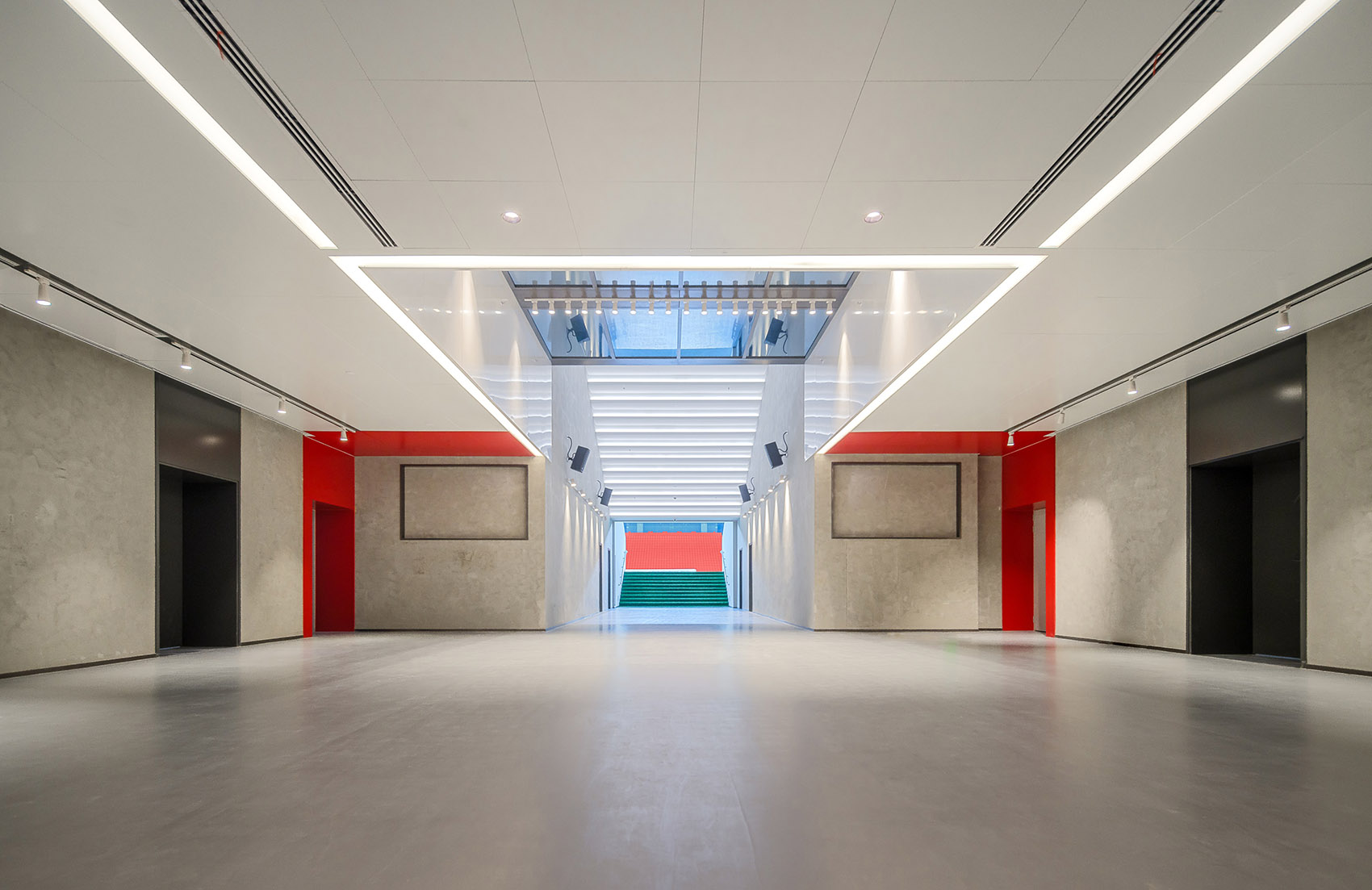 SAIC Motor Pudong Arena, Shanghai, China by HPP Architects - 谷德设计网