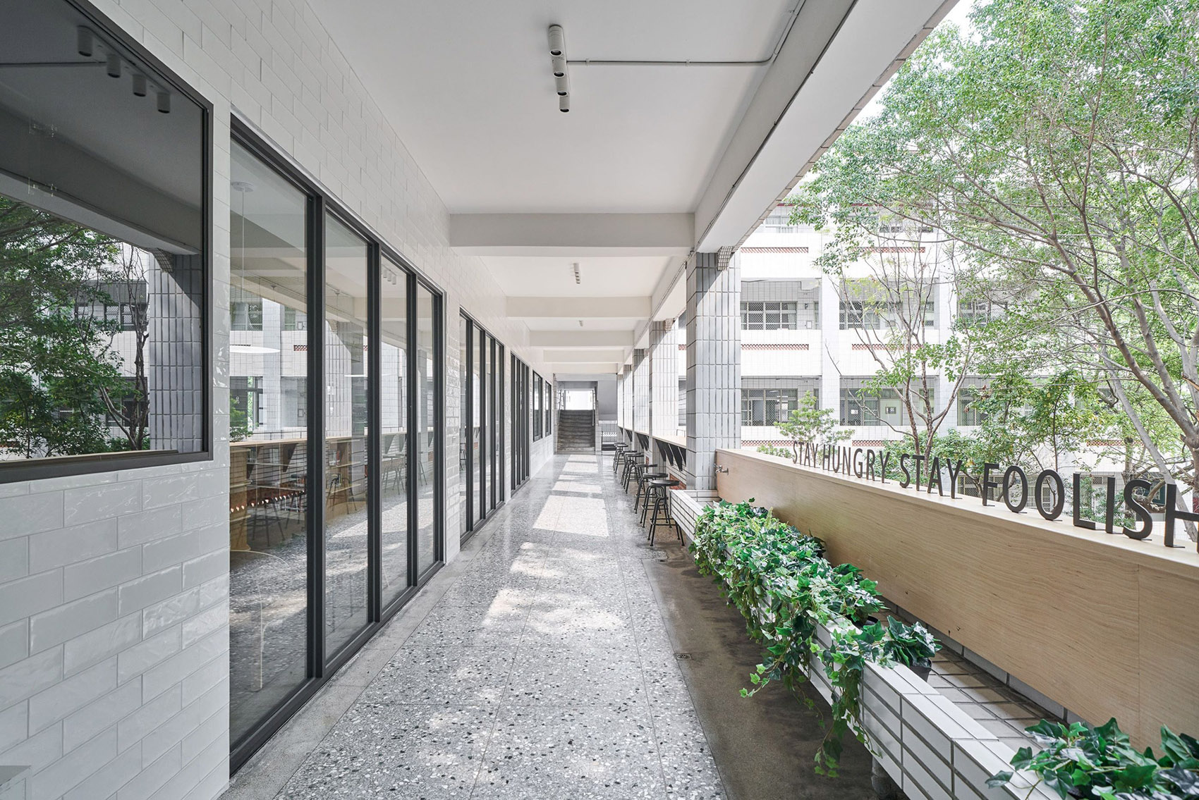 Lishin Elementary School Library by TALI DESIGN - 谷德设计网